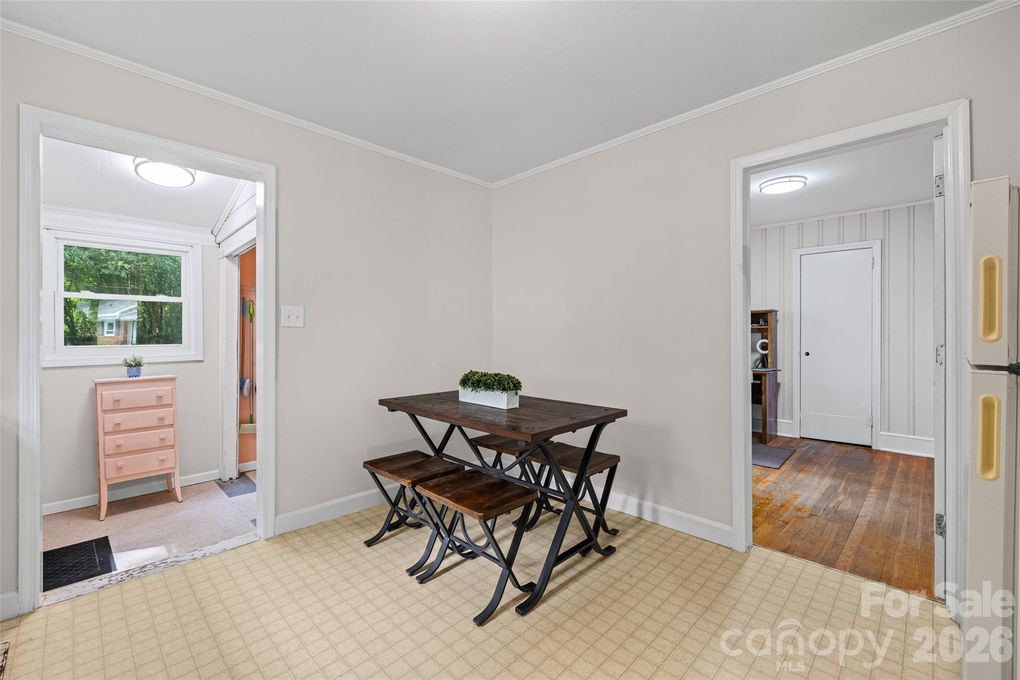 Photo 10 of 2242 Markham Court, Charlotte, NC