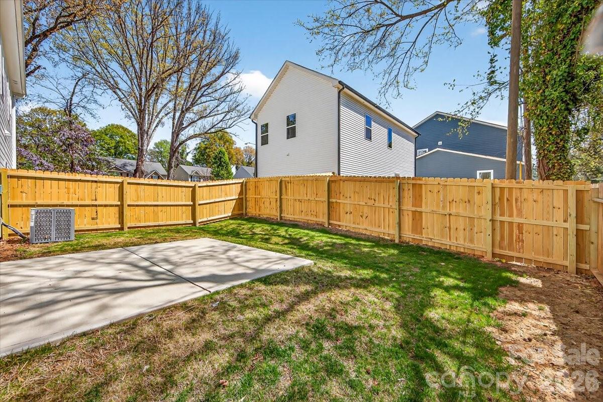 2028 Mandarin Boulevard, Charlotte, NC - photo 29 of 31