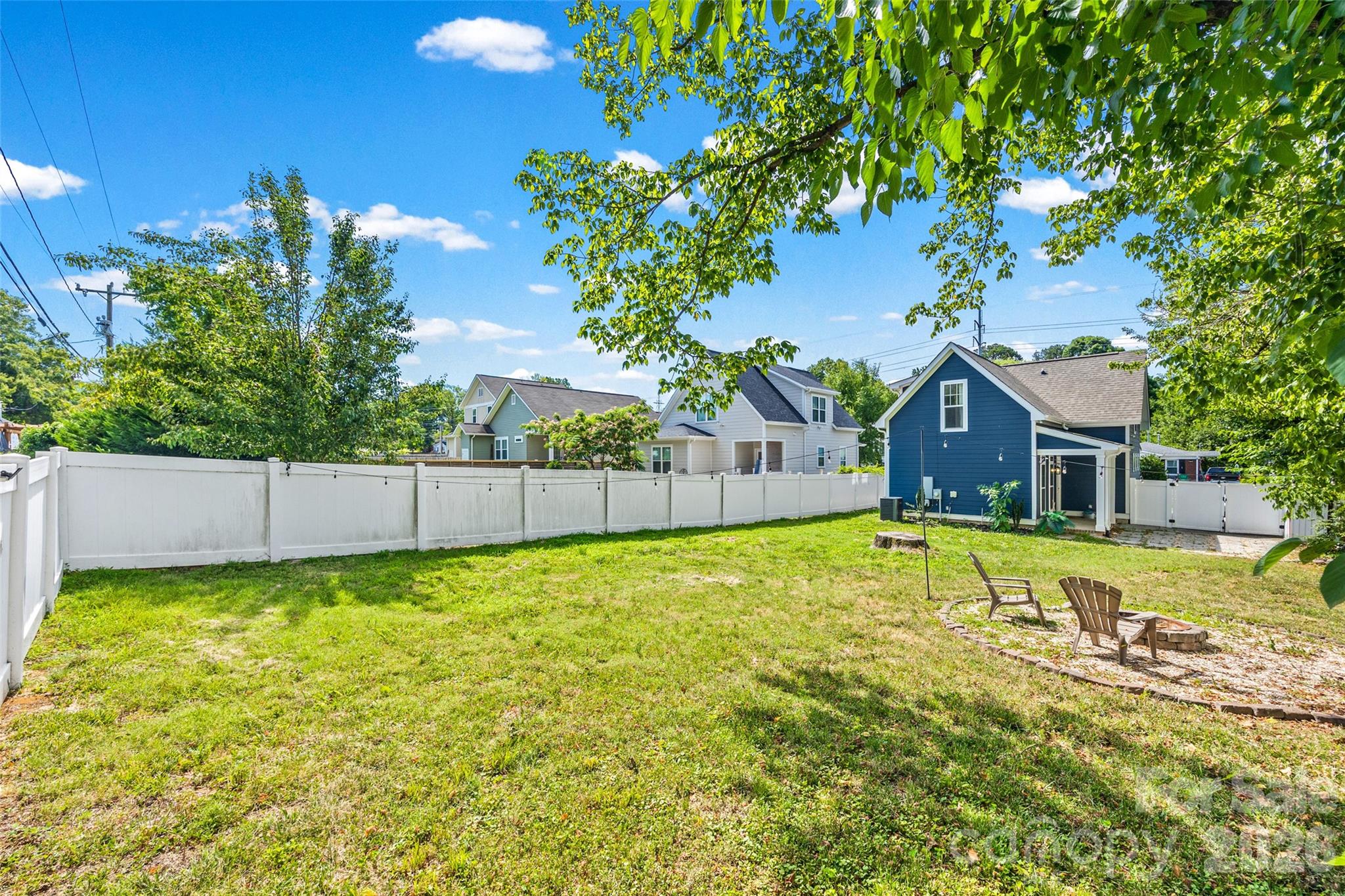 Home for sale at 1512 Norris Avenue, Charlotte, NC — photo 32 of 42