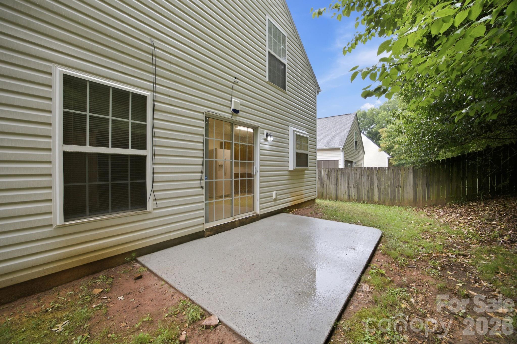 Photo 27 of 129 Winding Canyon Drive, Charlotte, NC