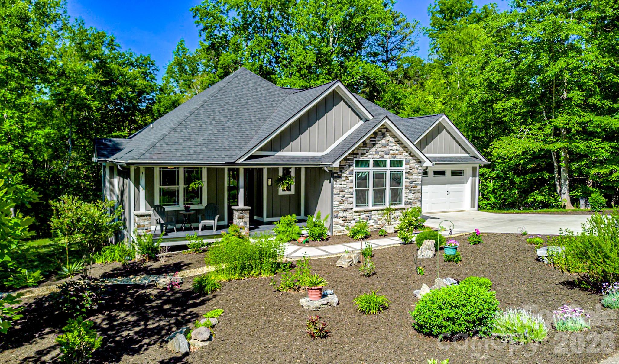 Exterior of 278 Hunters Trace, Rutherfordton, NC
