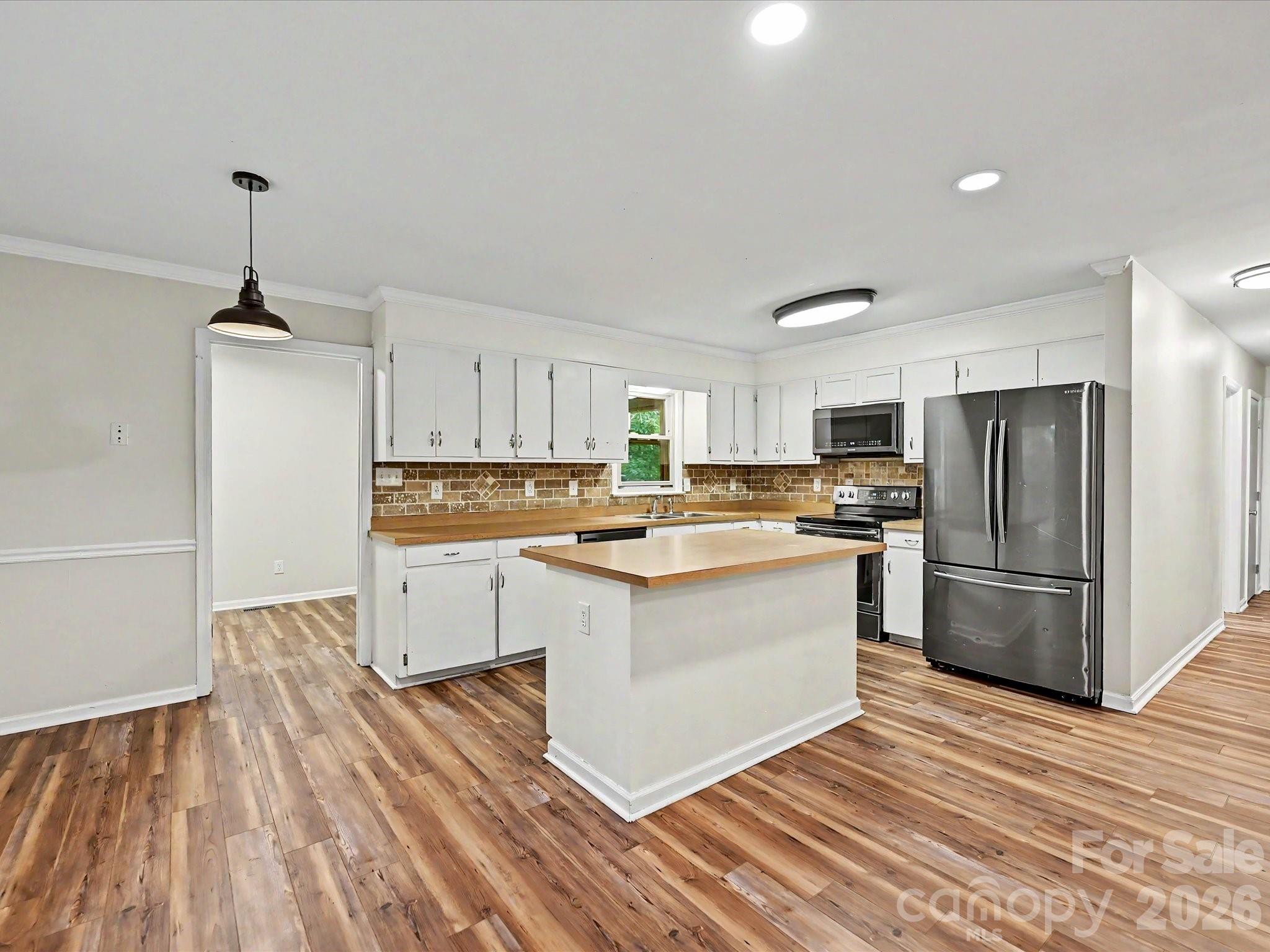 1123 S Forest Hills School Road, Marshville, NC - photo 5 of 39
