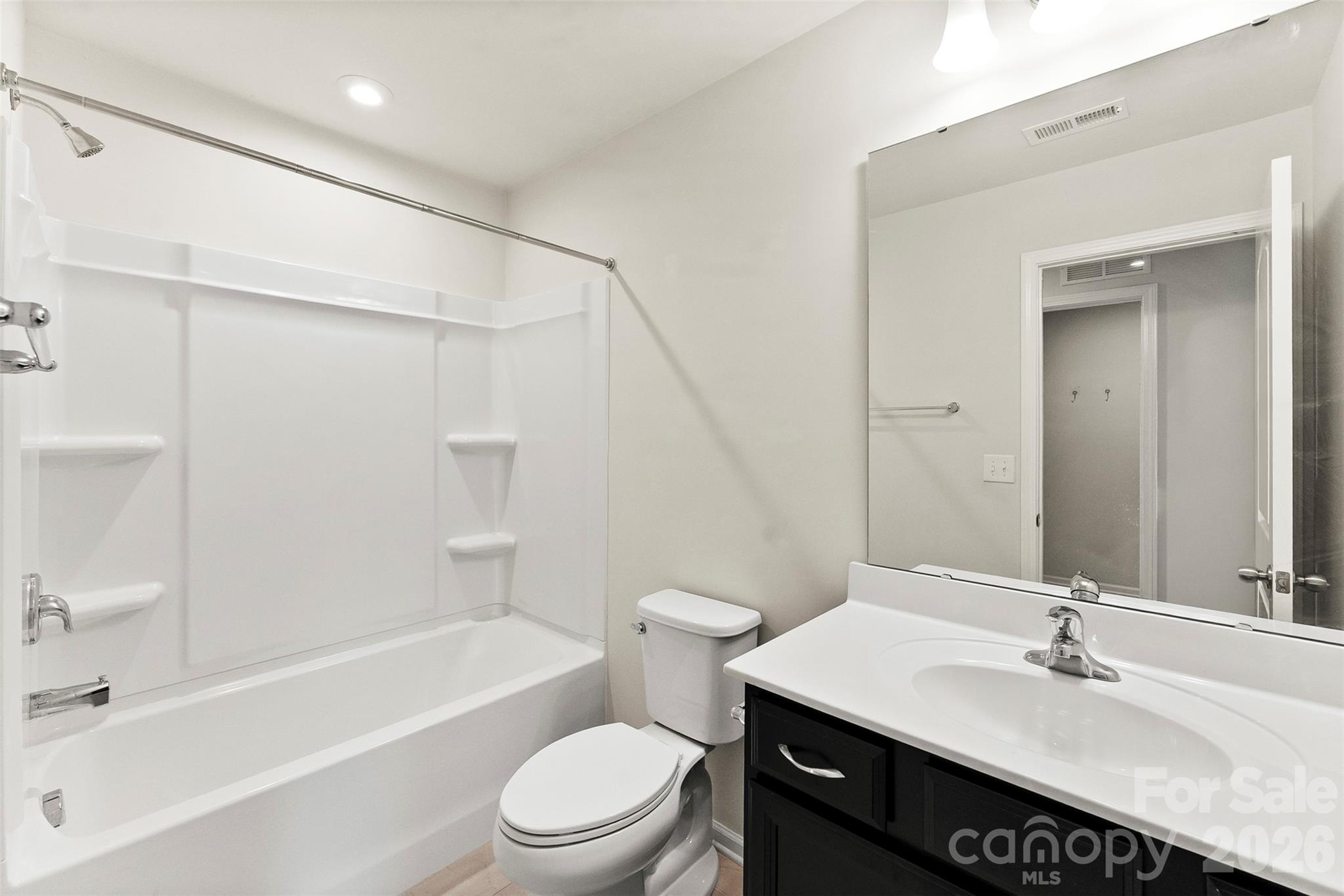 Photo 26 of 11010 Chalkbark Lane, Charlotte, NC