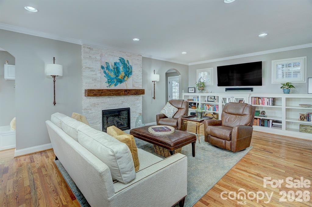 Photo 4 of 1825 Lombardy Circle, Charlotte, NC