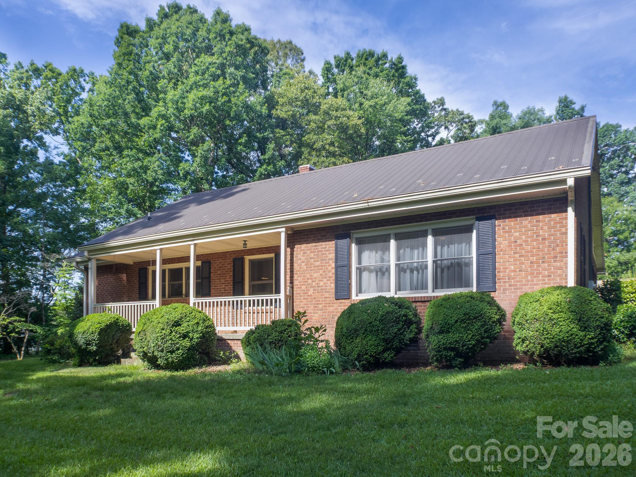 Home for sale at 3250 Mount Pleasant Road S, Concord, NC — photo 7 of 47