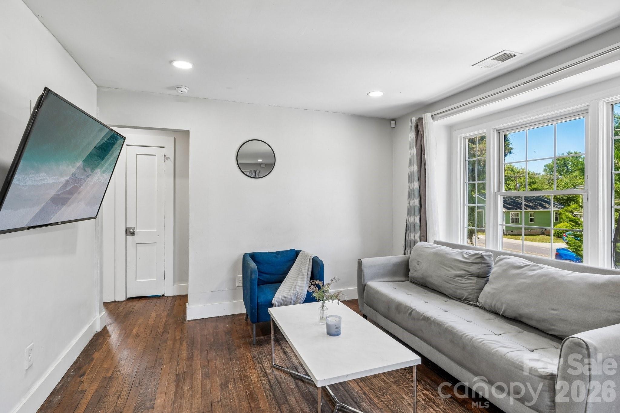 1824 Double Oaks Road, Charlotte, NC - photo 5 of 38