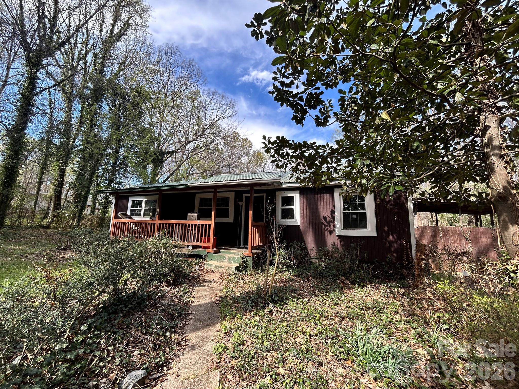 Photo 5 of 4019 Durham Lane, Charlotte, NC