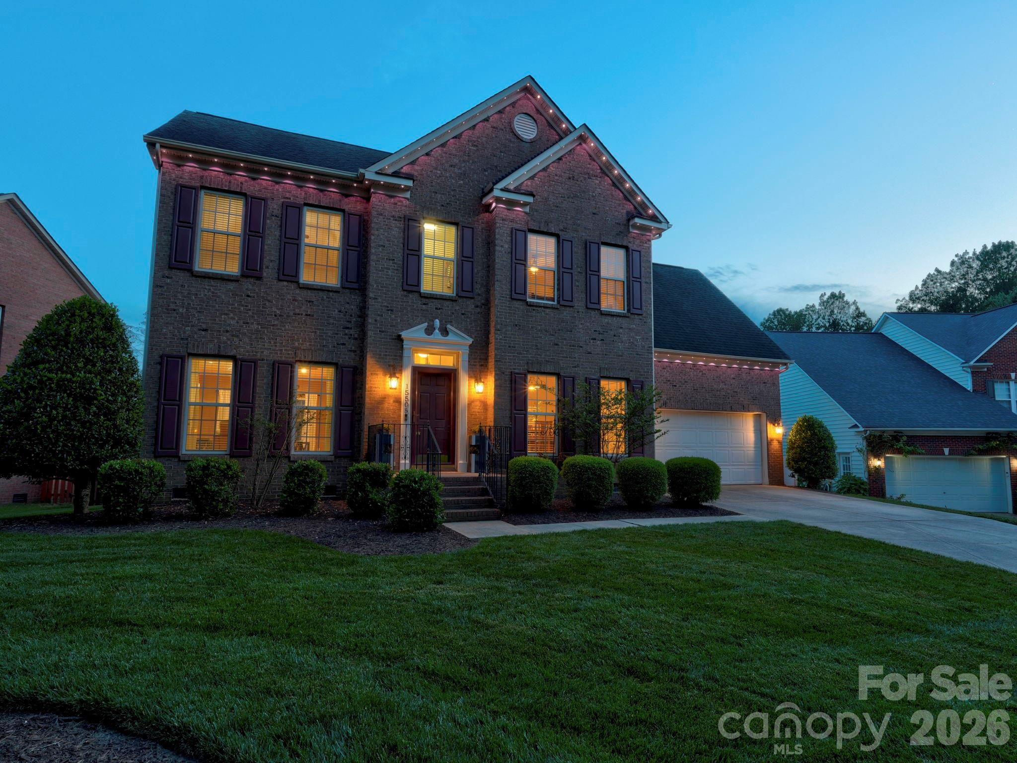 Home for sale at 15505 Robsart Court, Charlotte, NC — photo 3 of 48
