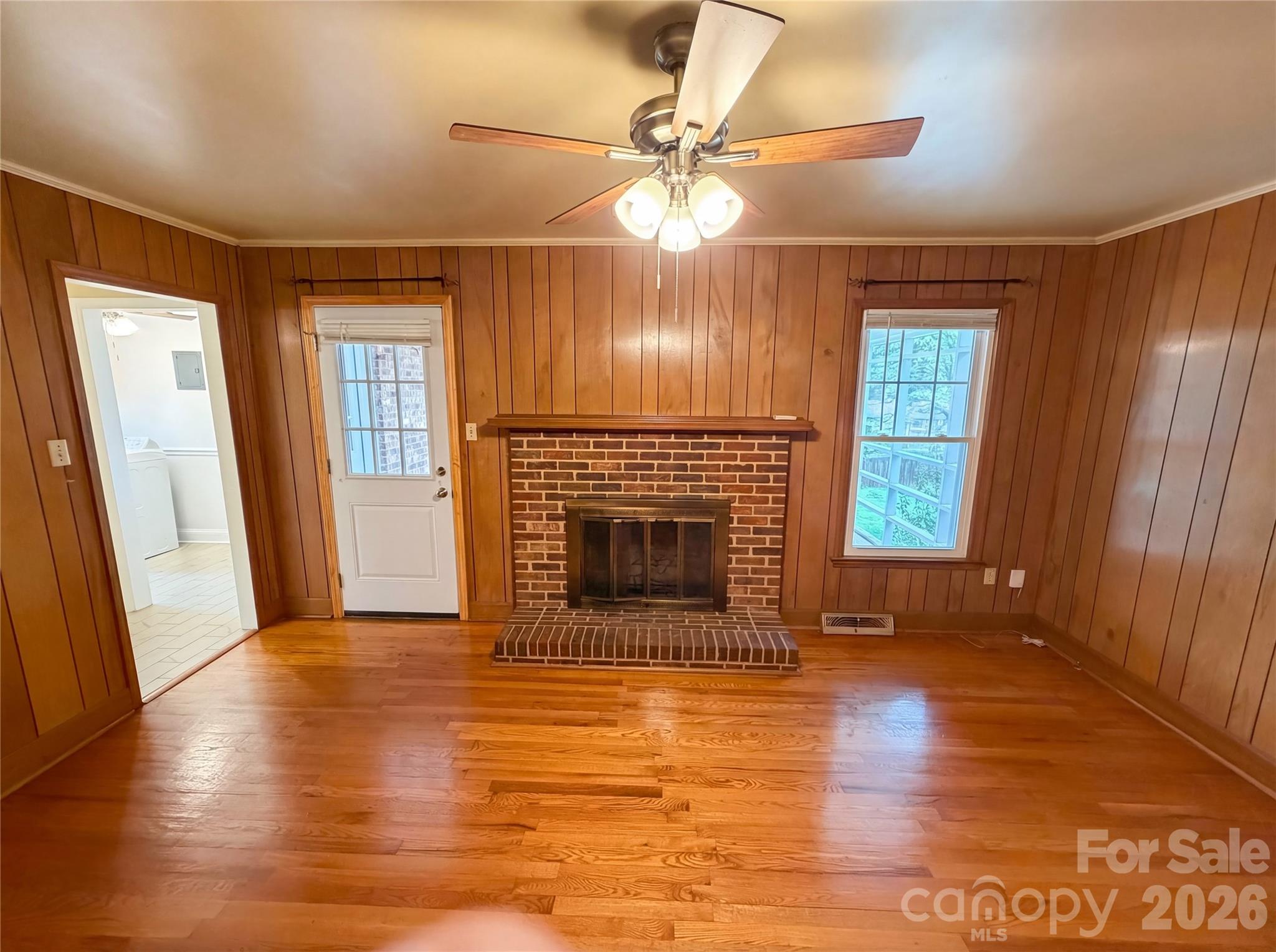 6214 Ashcrest Drive, Charlotte, NC - photo 2 of 25