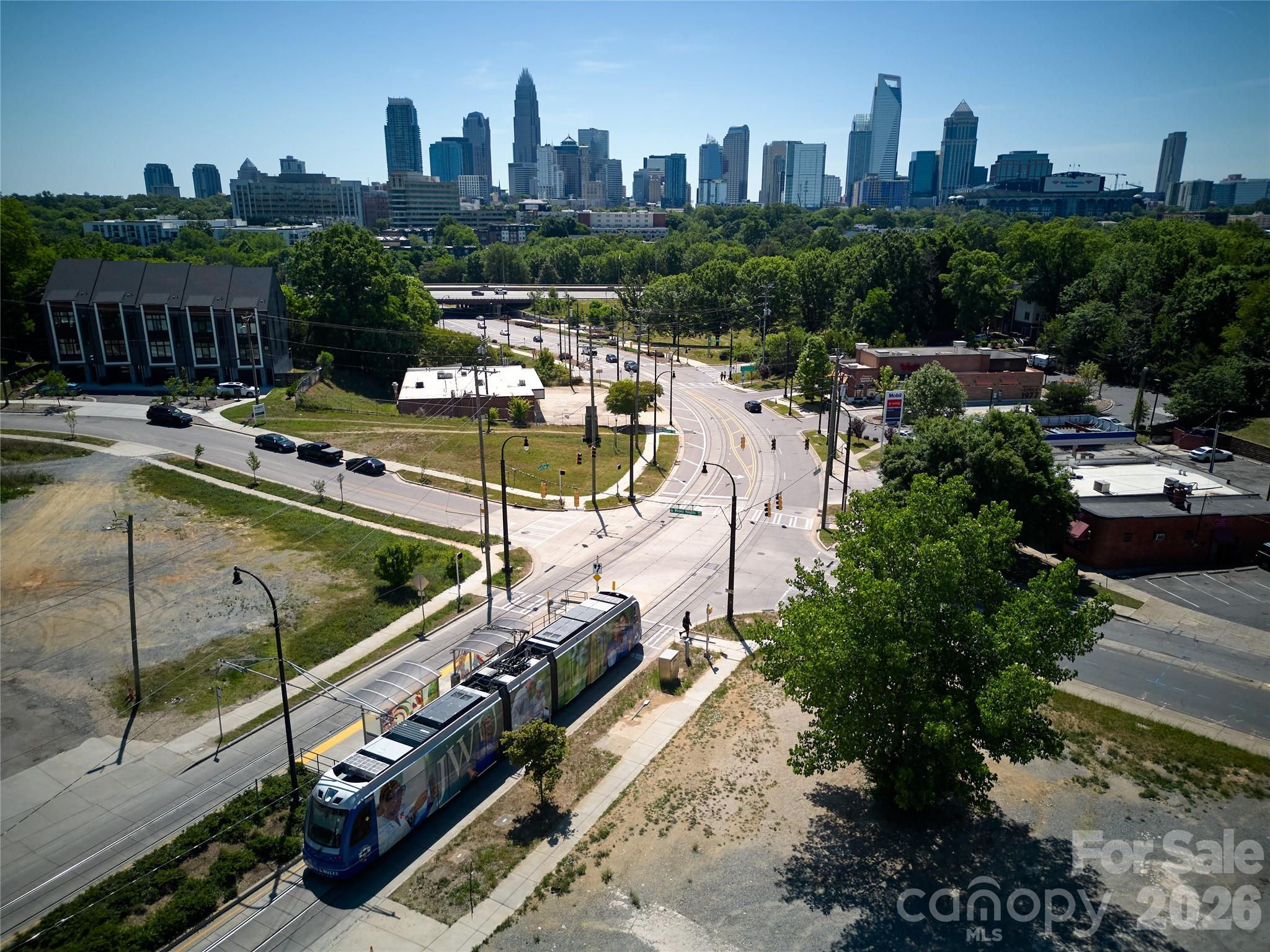 Photo 37 of 562 West End Drive, Charlotte, NC