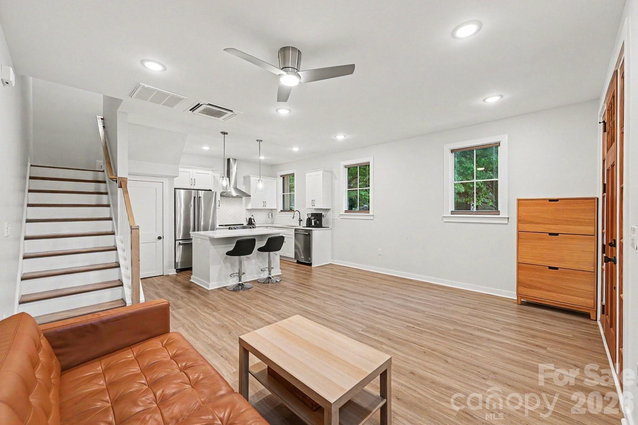 345 East Boulevard, Charlotte, NC - photo 9 of 34