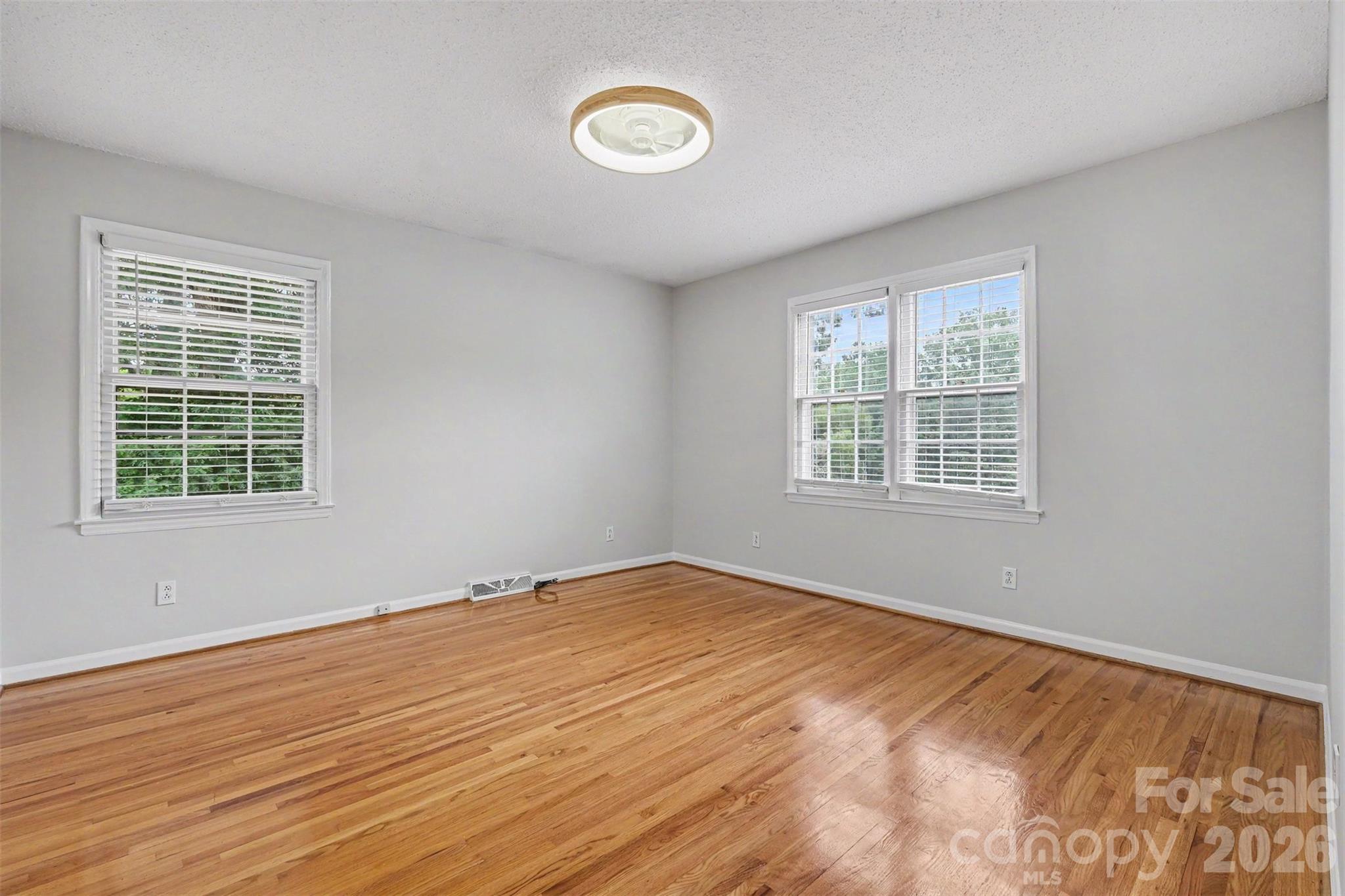 Home for sale at 1030 Mclaughlin Drive, Charlotte, NC — photo 26 of 33