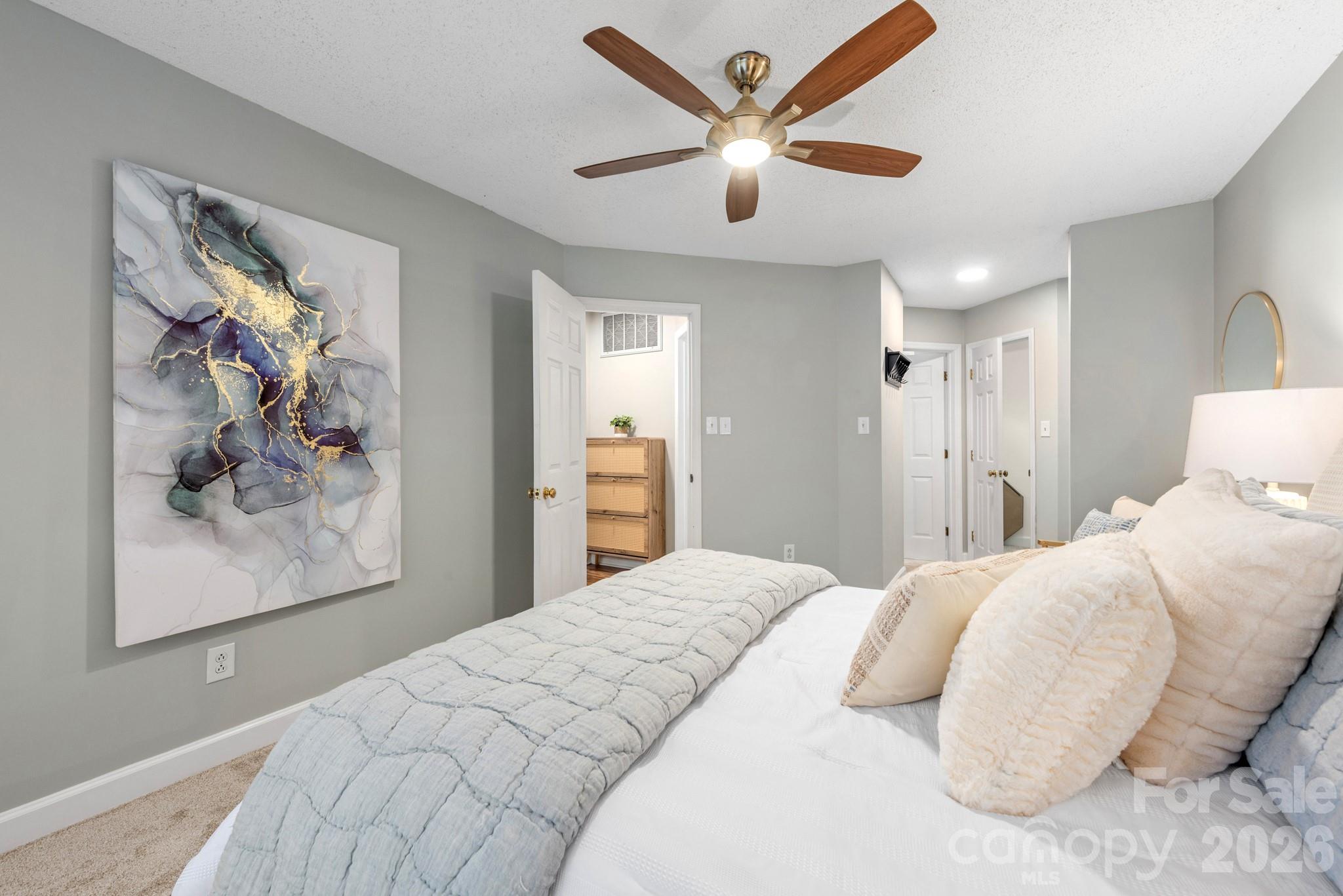 Photo 25 of 6039 Gray Gate LaneB, Charlotte, NC