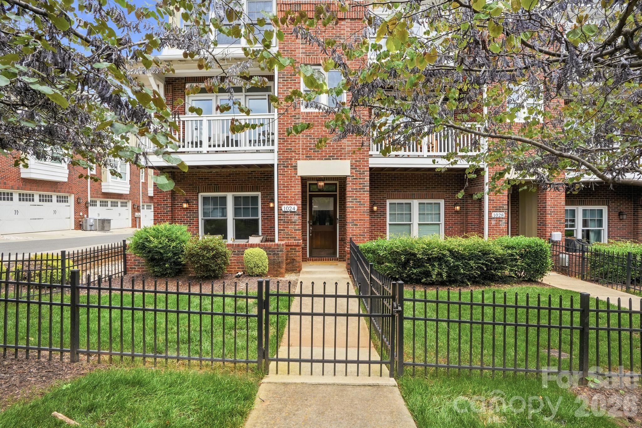 1024 Wesley Park Lane, Charlotte, NC