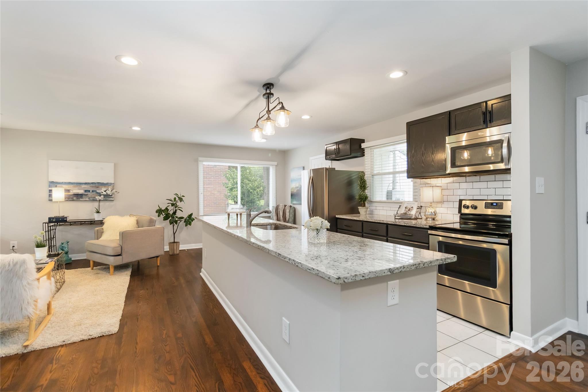 Photo 8 of 3526 Stonehaven Drive, Charlotte, NC