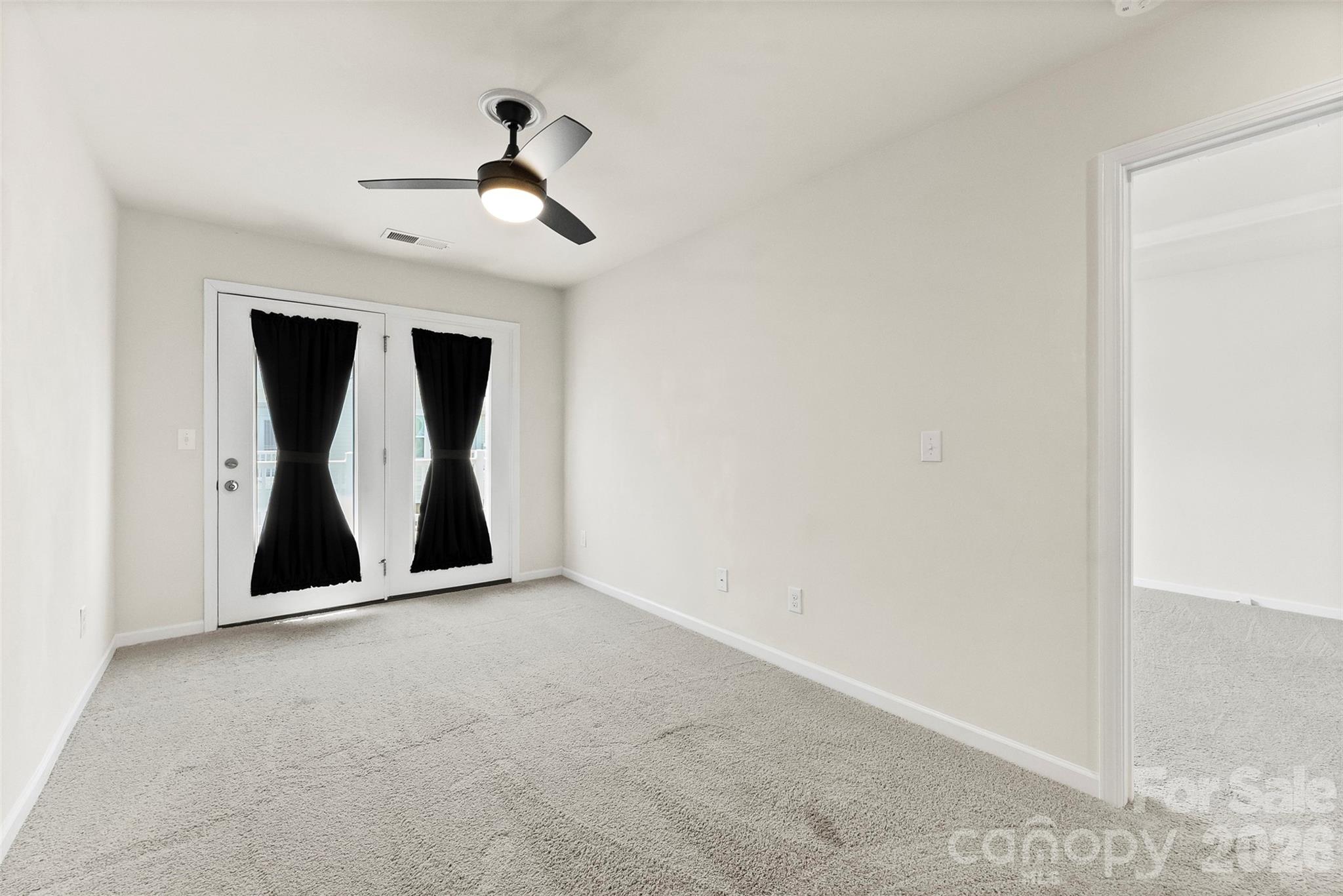 Photo 16 of 11010 Chalkbark Lane, Charlotte, NC