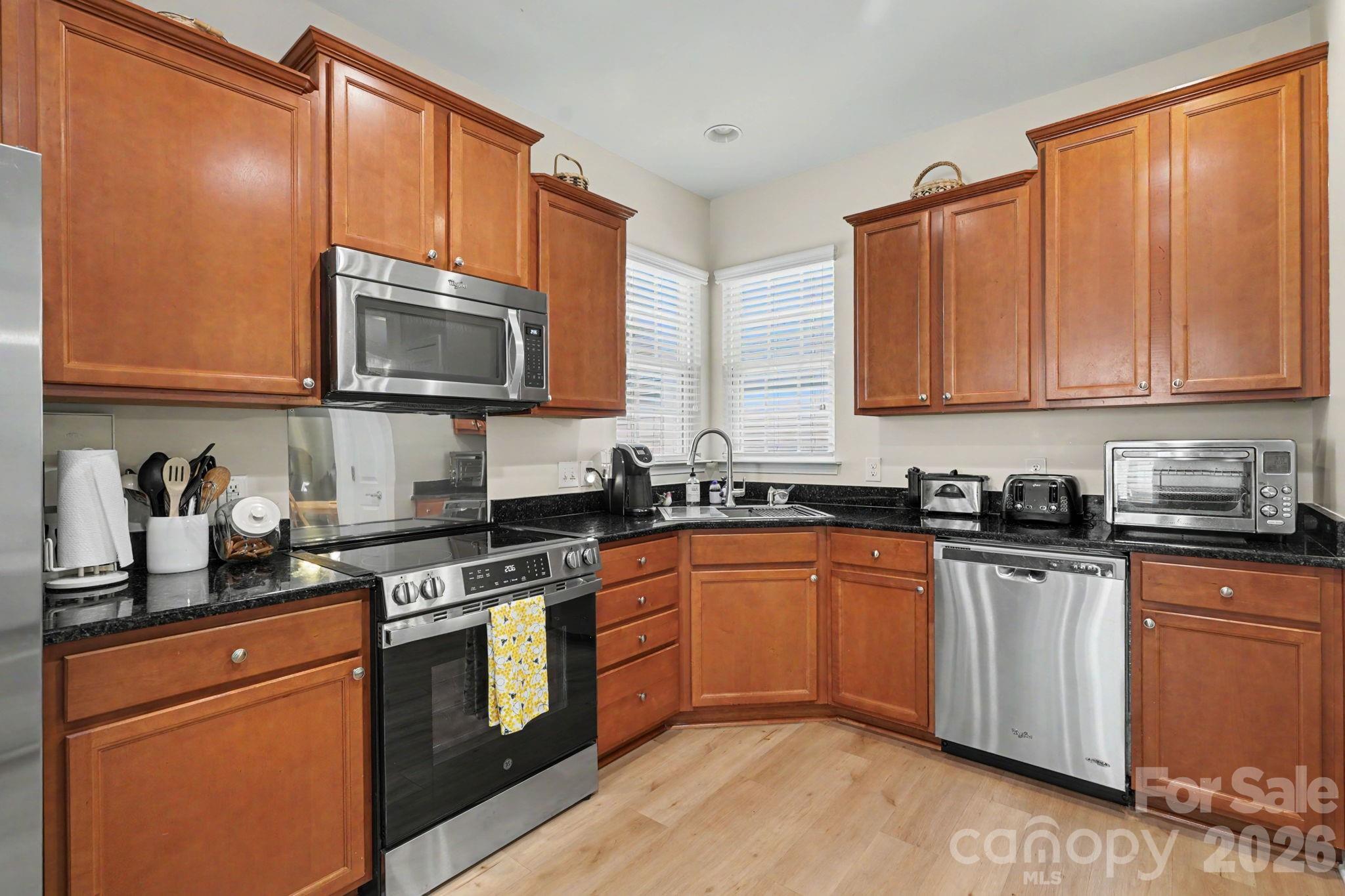 Photo 2 of 20241 Dovekie Lane, Fort Mill, SC