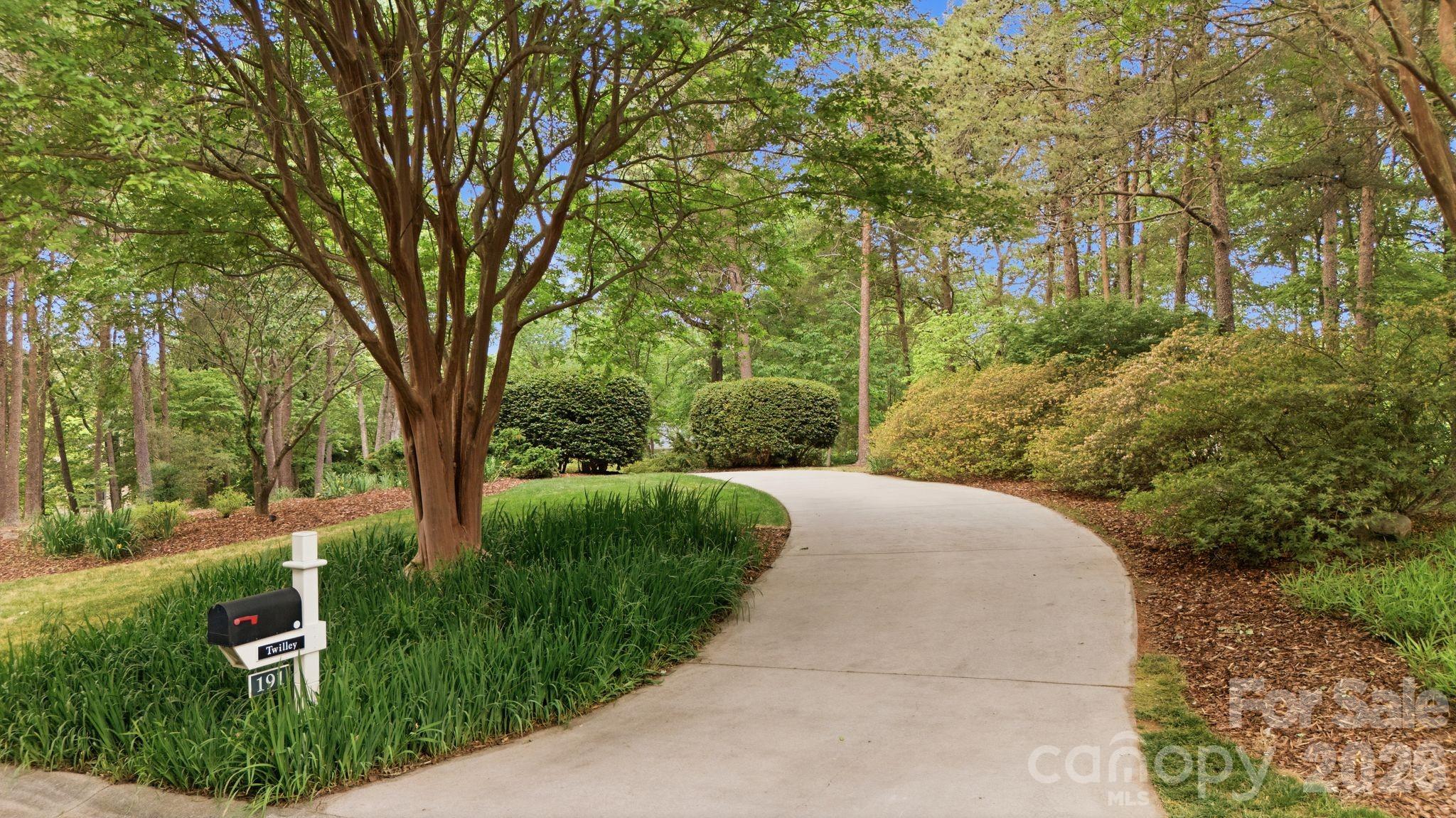 191 Porters Glen, New London, NC - photo 5 of 49