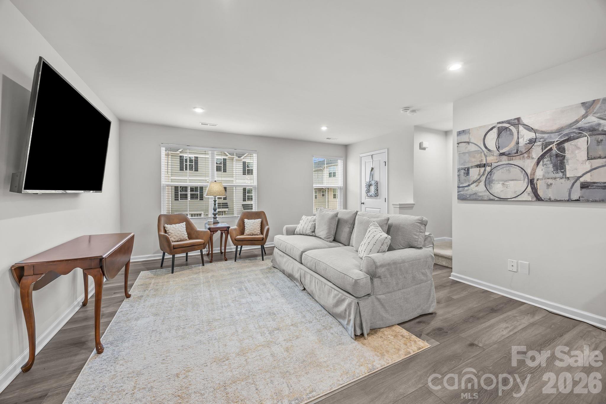 Photo 2 of 3021 Fiddlewood Street, Charlotte, NC