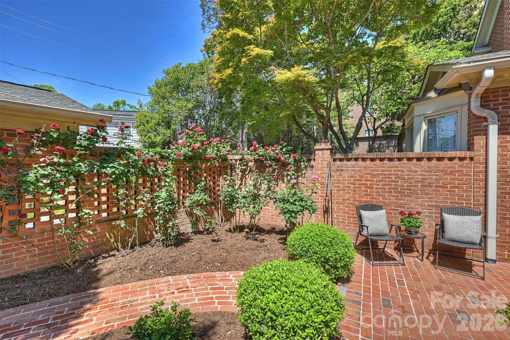 Photo 41 of 2320 Selwyn Avenue, Charlotte, NC