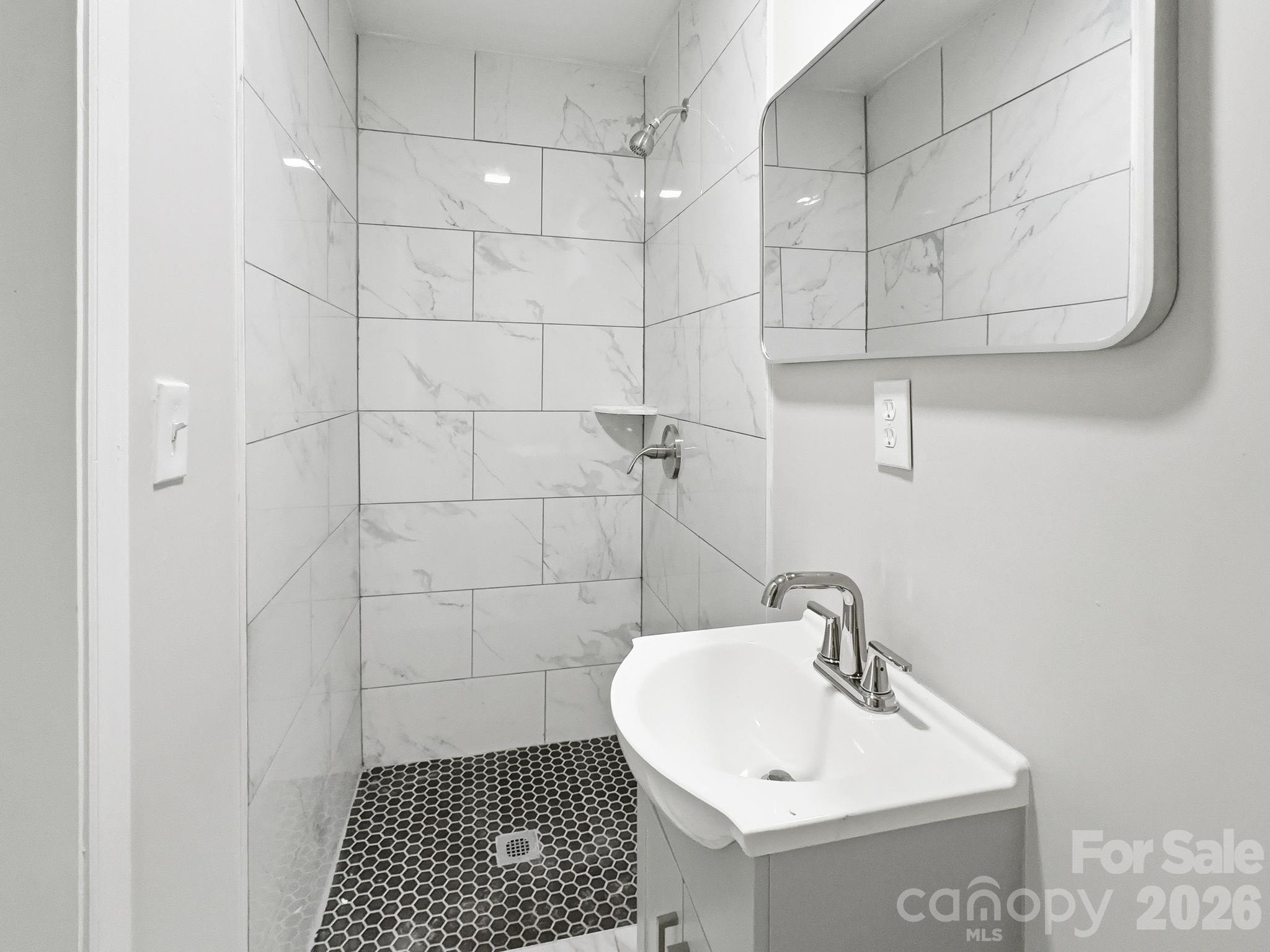 1420 Rollingwood Drive, Charlotte, NC - photo 16 of 28