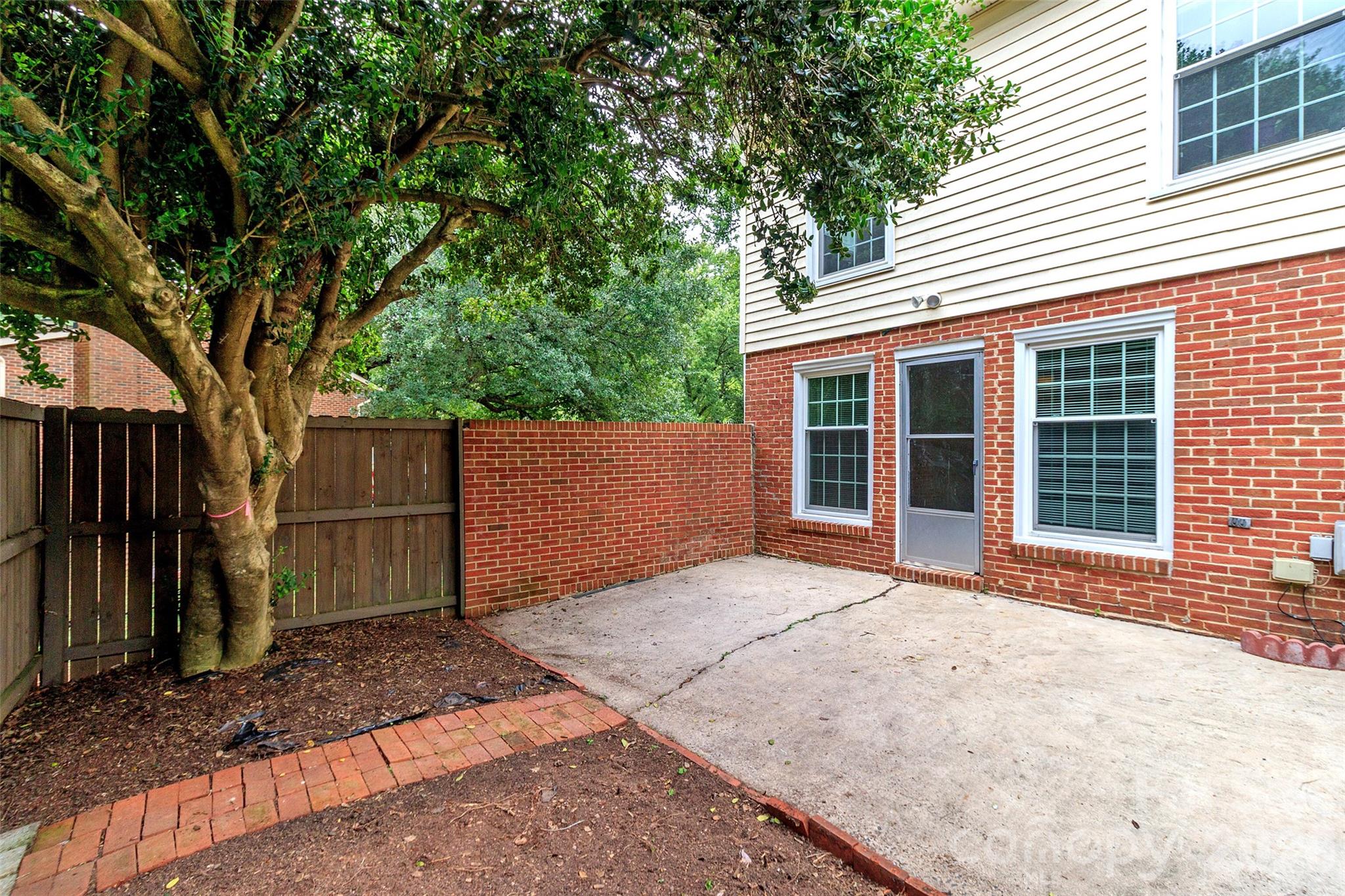 Photo 35 of 8300 Knights Bridge Road, Charlotte, NC