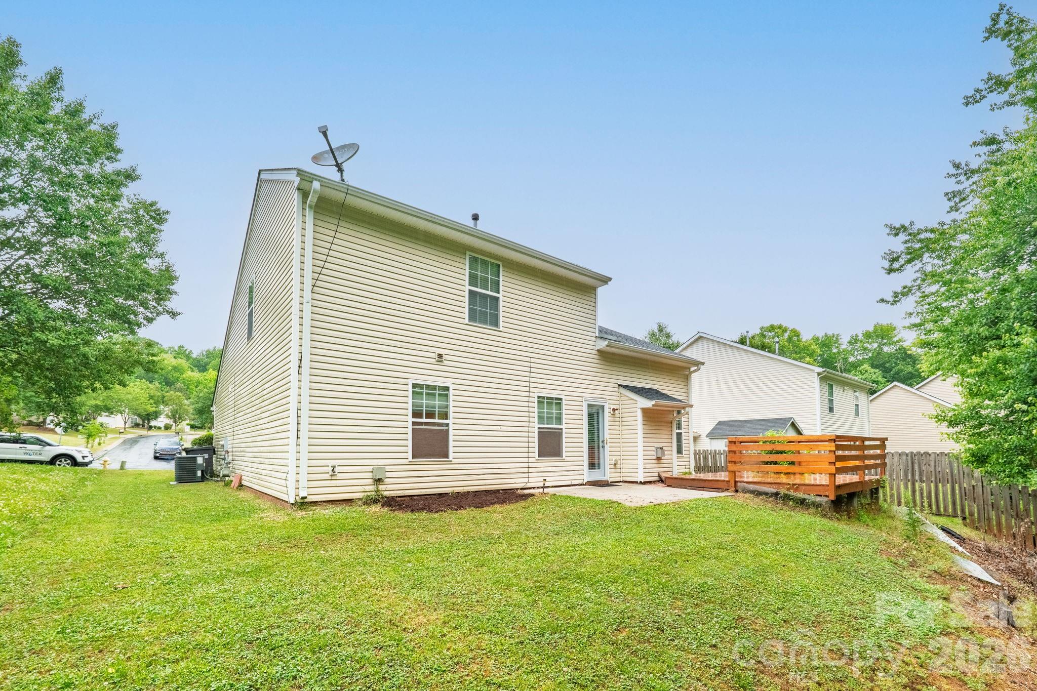Photo 37 of 1423 Quail Street, Charlotte, NC