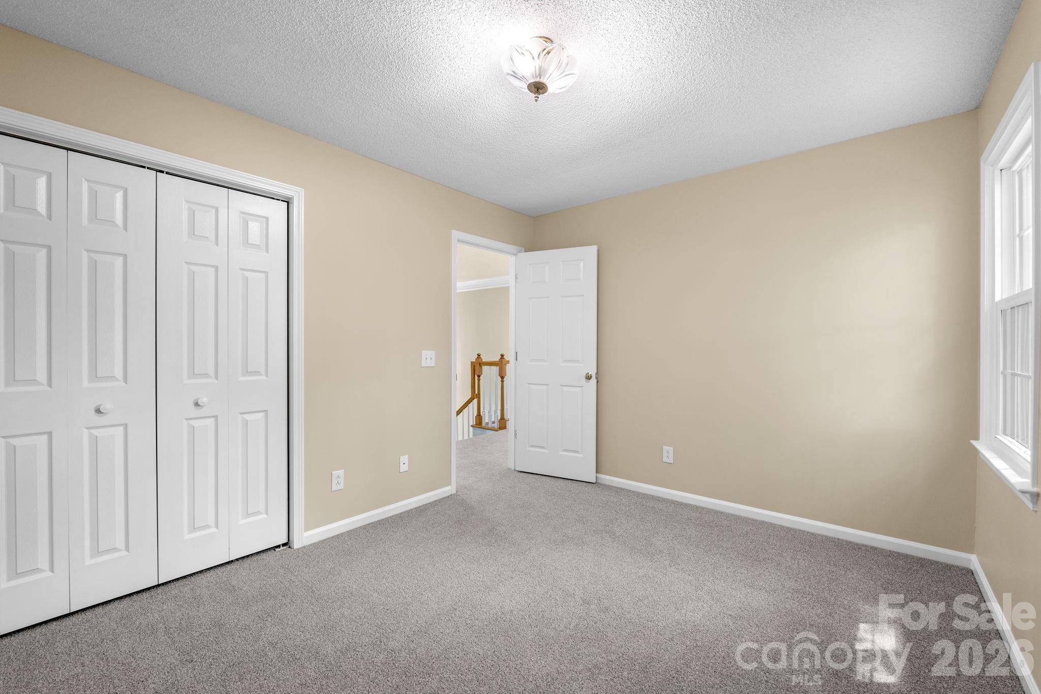 Photo 32 of 8501 Tonawanda Drive, Charlotte, NC
