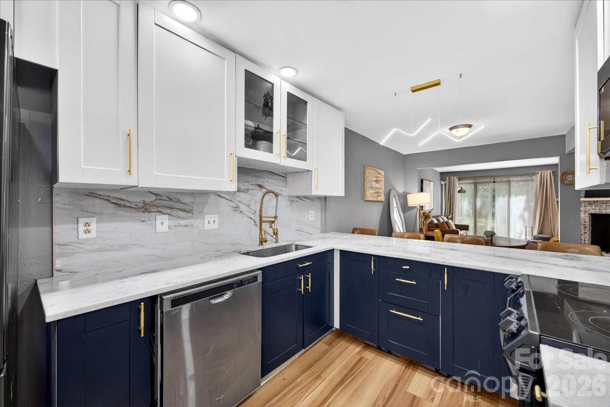 Photo 7 of 8007 Horse Chestnut Lane, Charlotte, NC