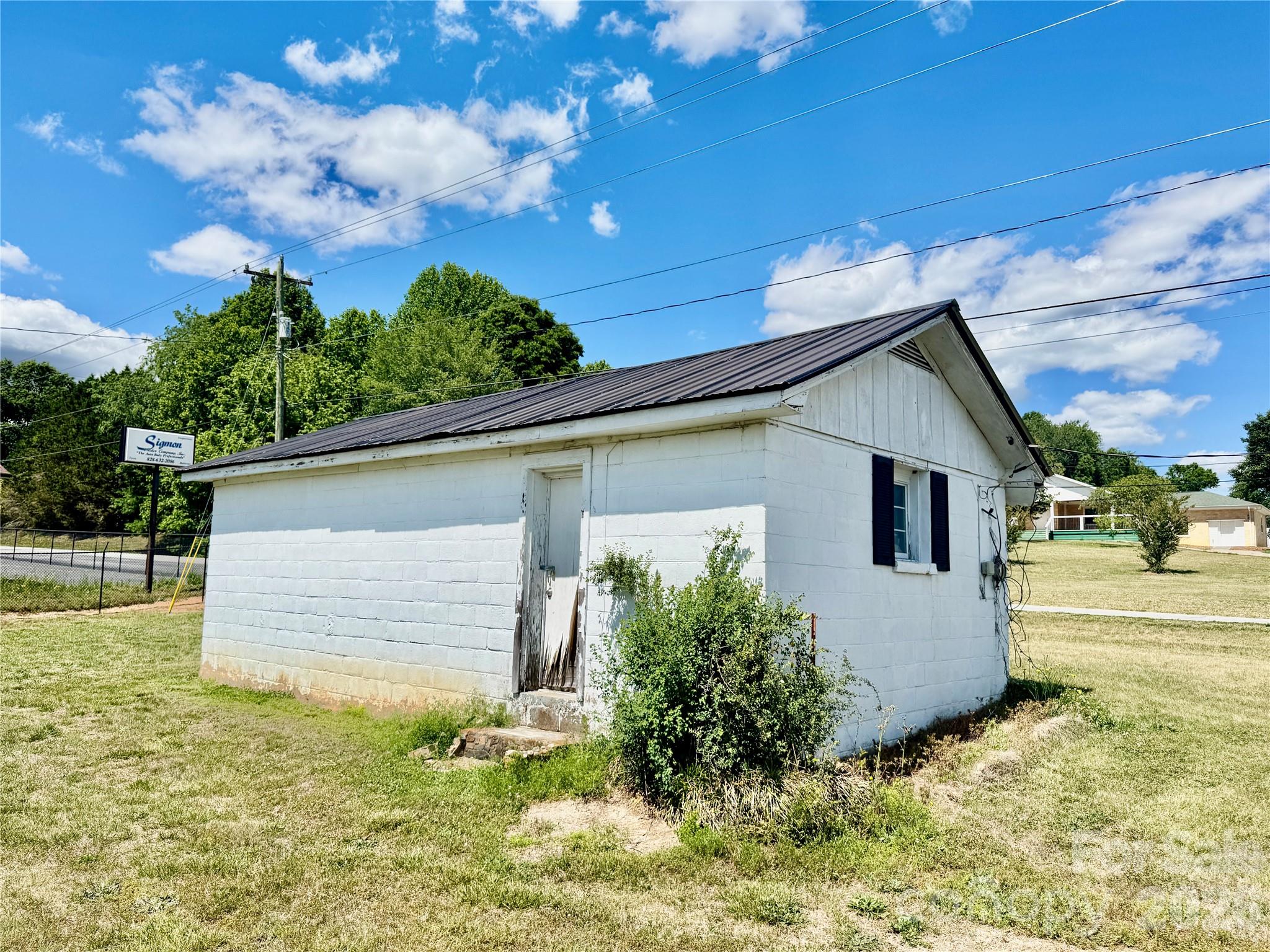 1263 NC 16 Highway N, Taylorsville, NC - photo 41 of 48