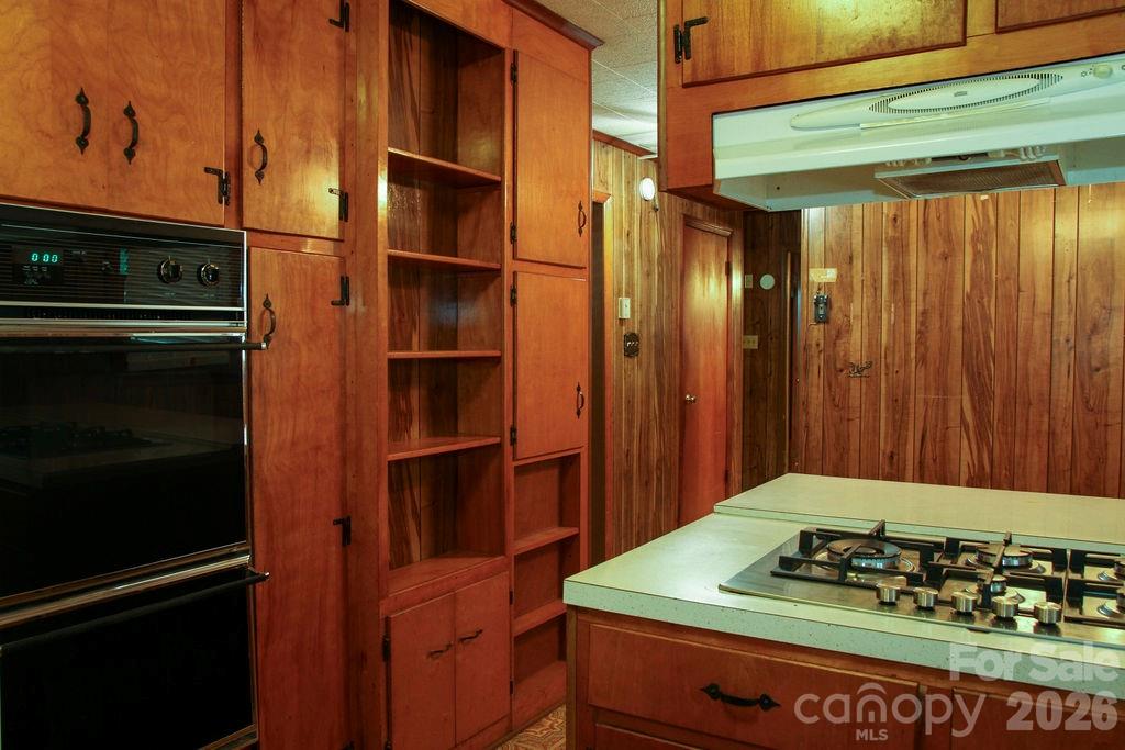 905 S 10th Street, Bessemer City, NC - photo 10 of 40