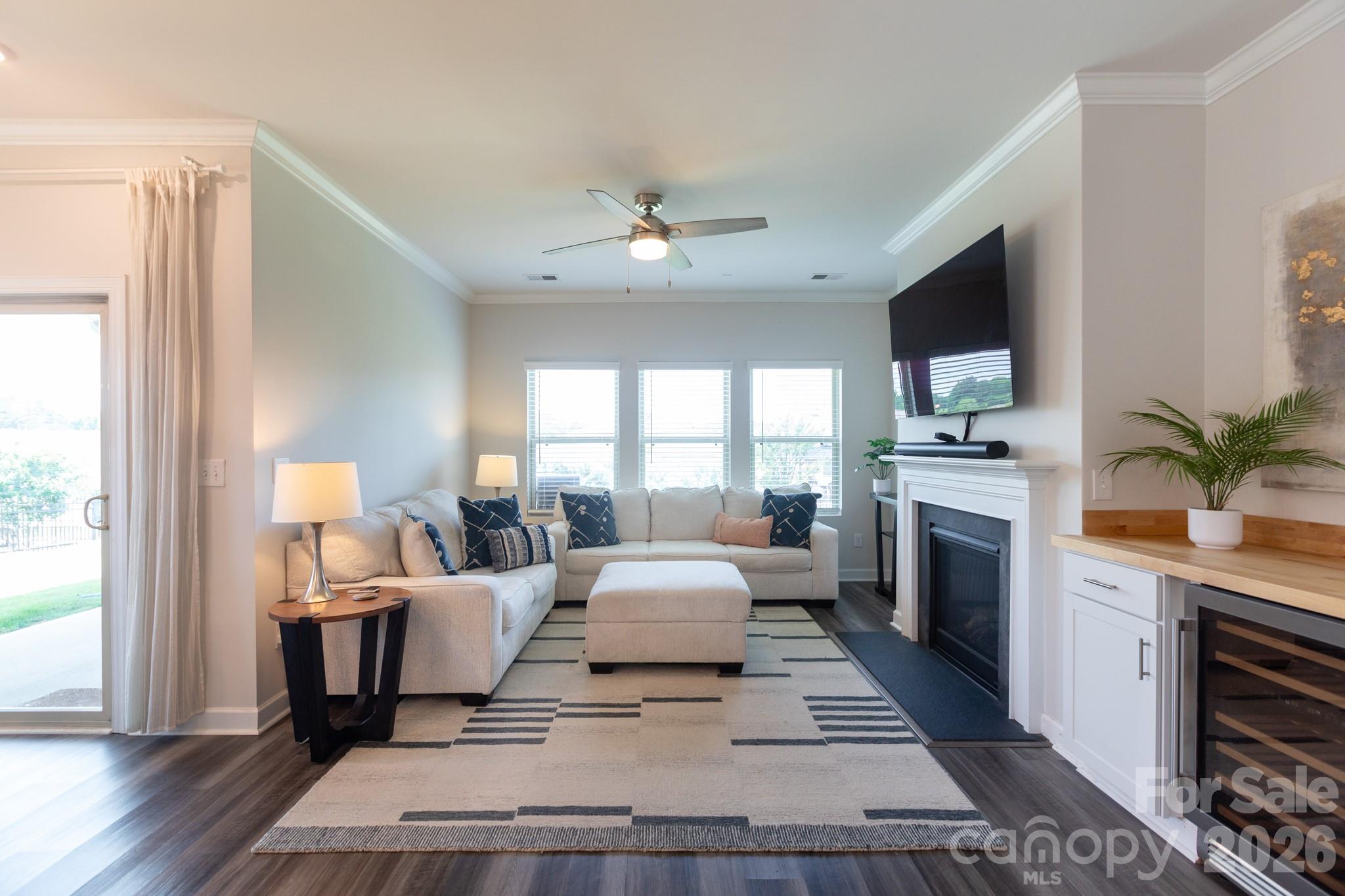 Home for sale at 11809 Red Leaf Drive, Charlotte, NC — photo 5 of 45
