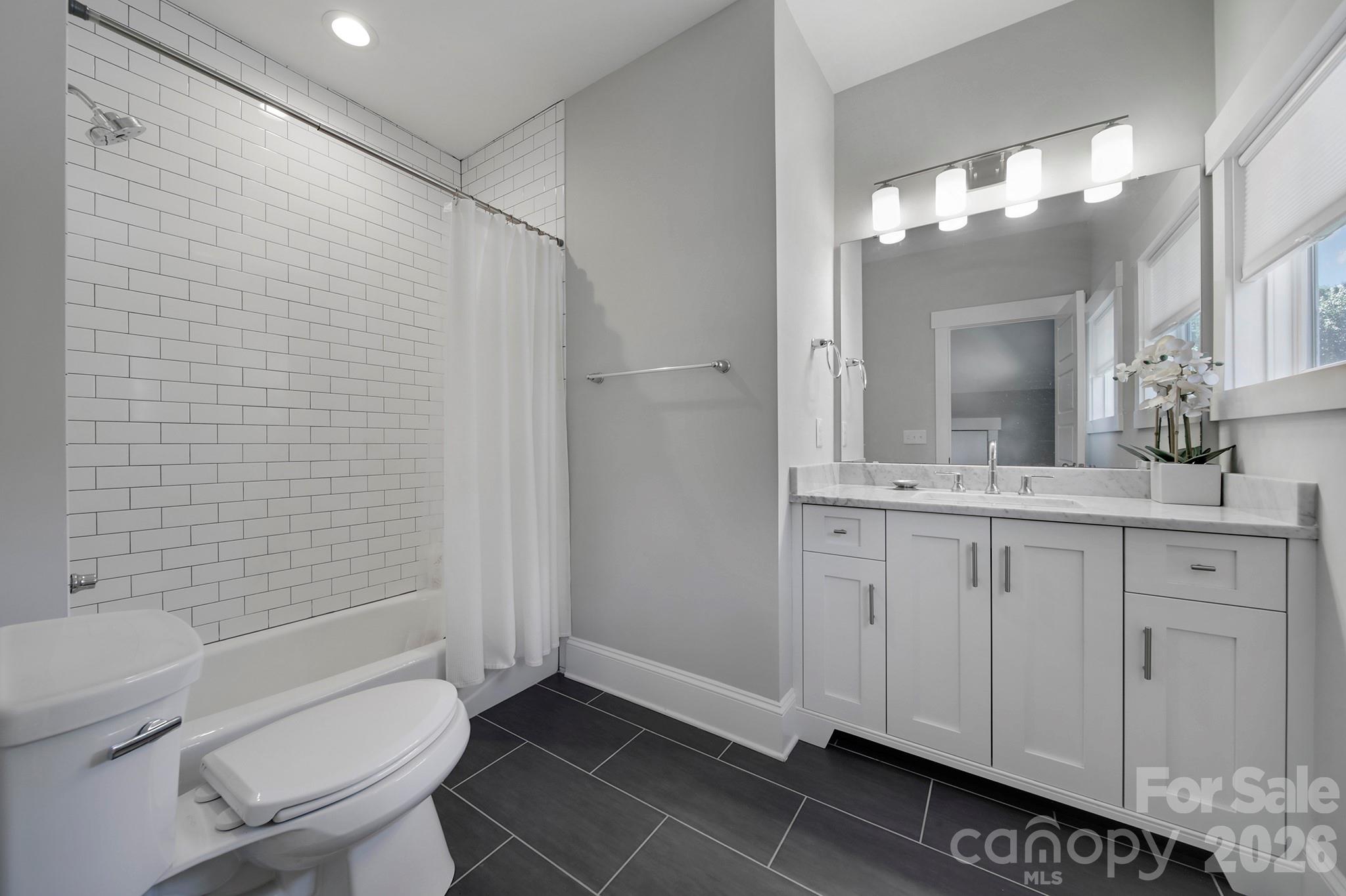 3015 Commonwealth Avenue, Charlotte, NC - photo 22 of 34