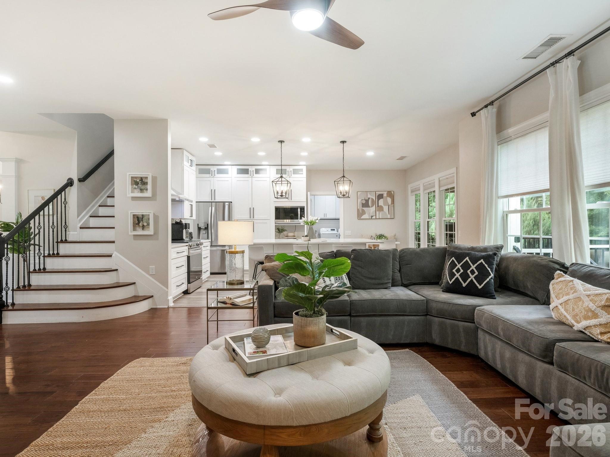 Photo 14 of 6807 Guinevere Drive, Charlotte, NC