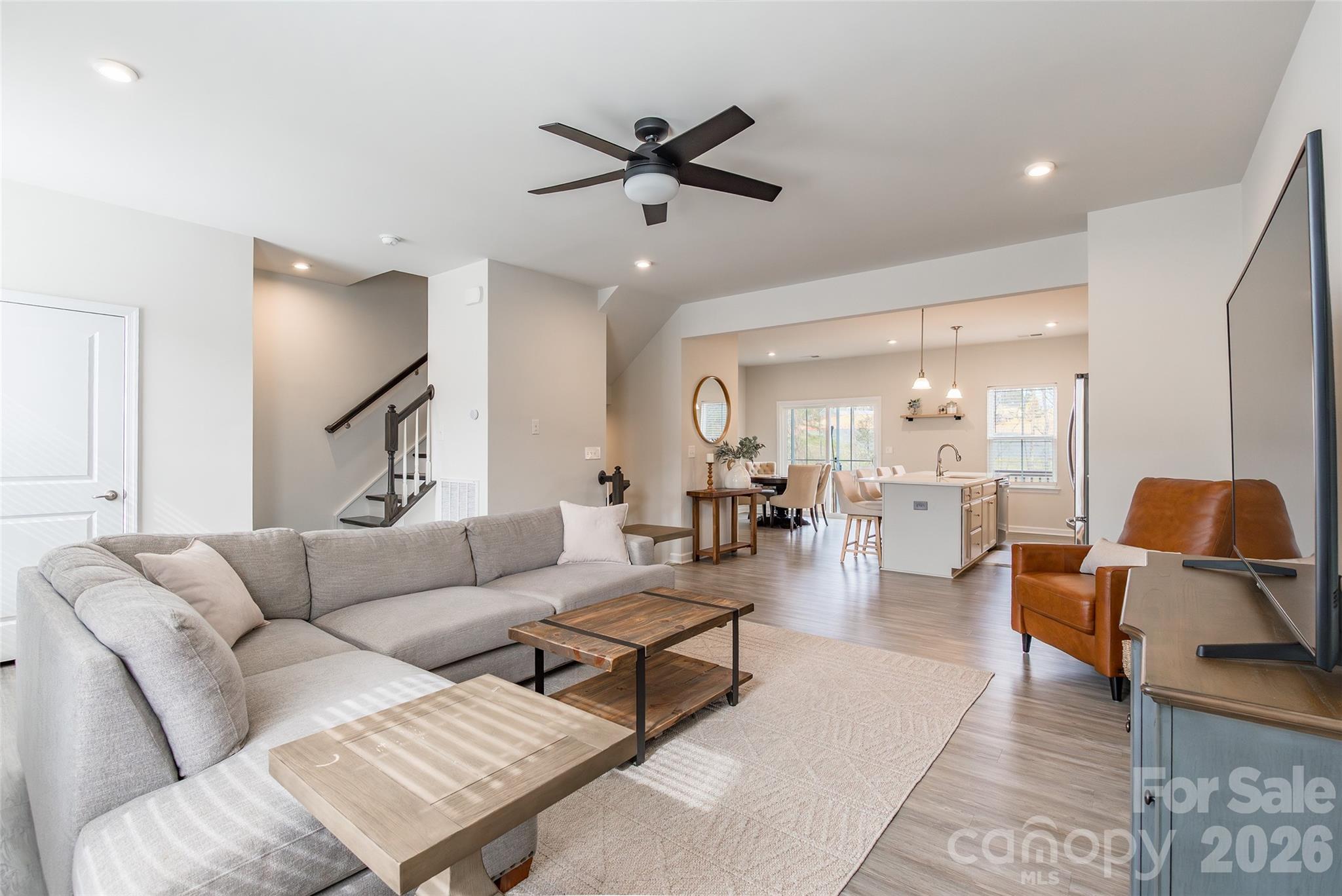 411 Lahinch Drive, Tega Cay, SC - photo 4 of 36