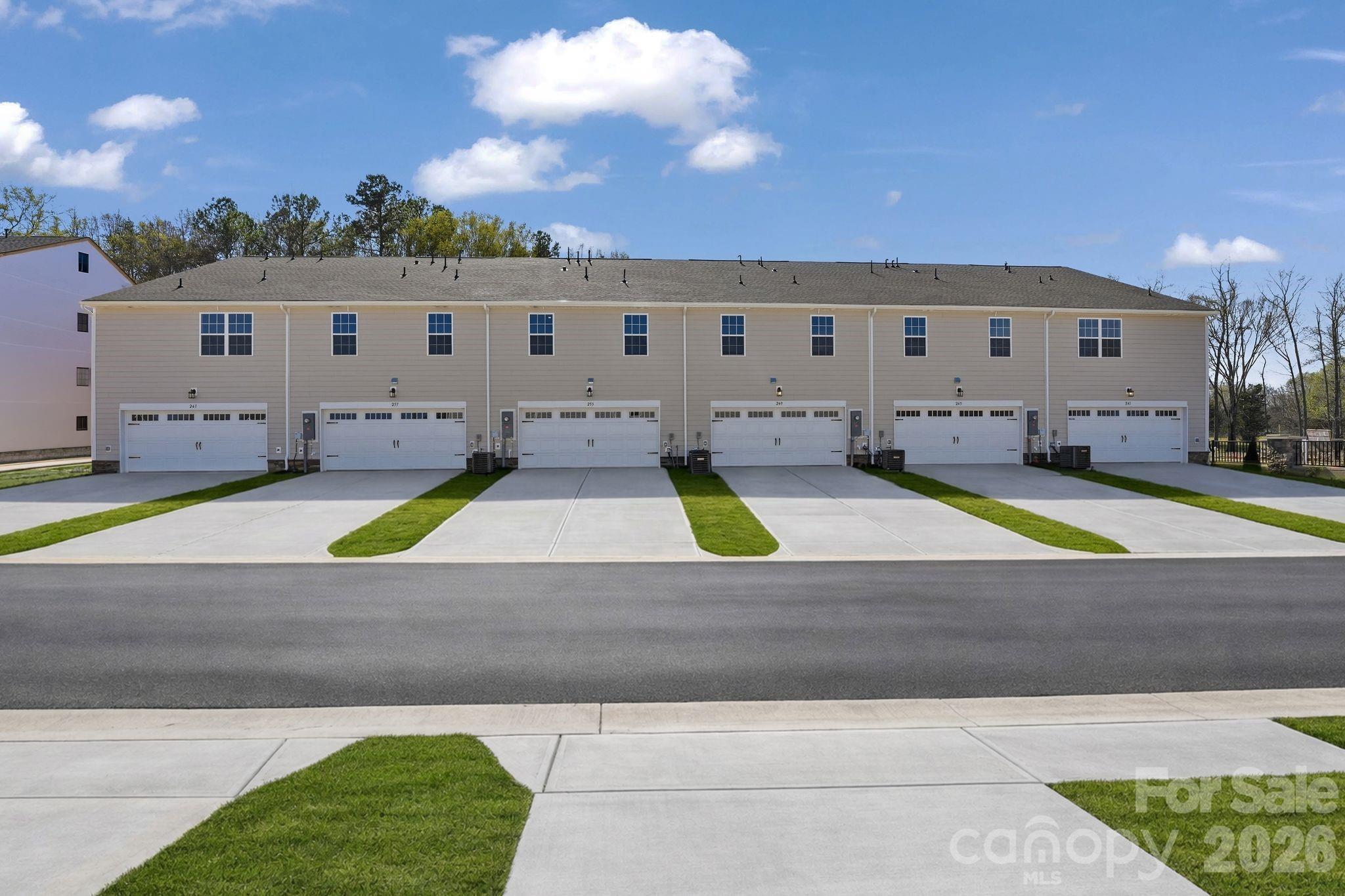 241 Fourth Street, York, SC - photo 3 of 16
