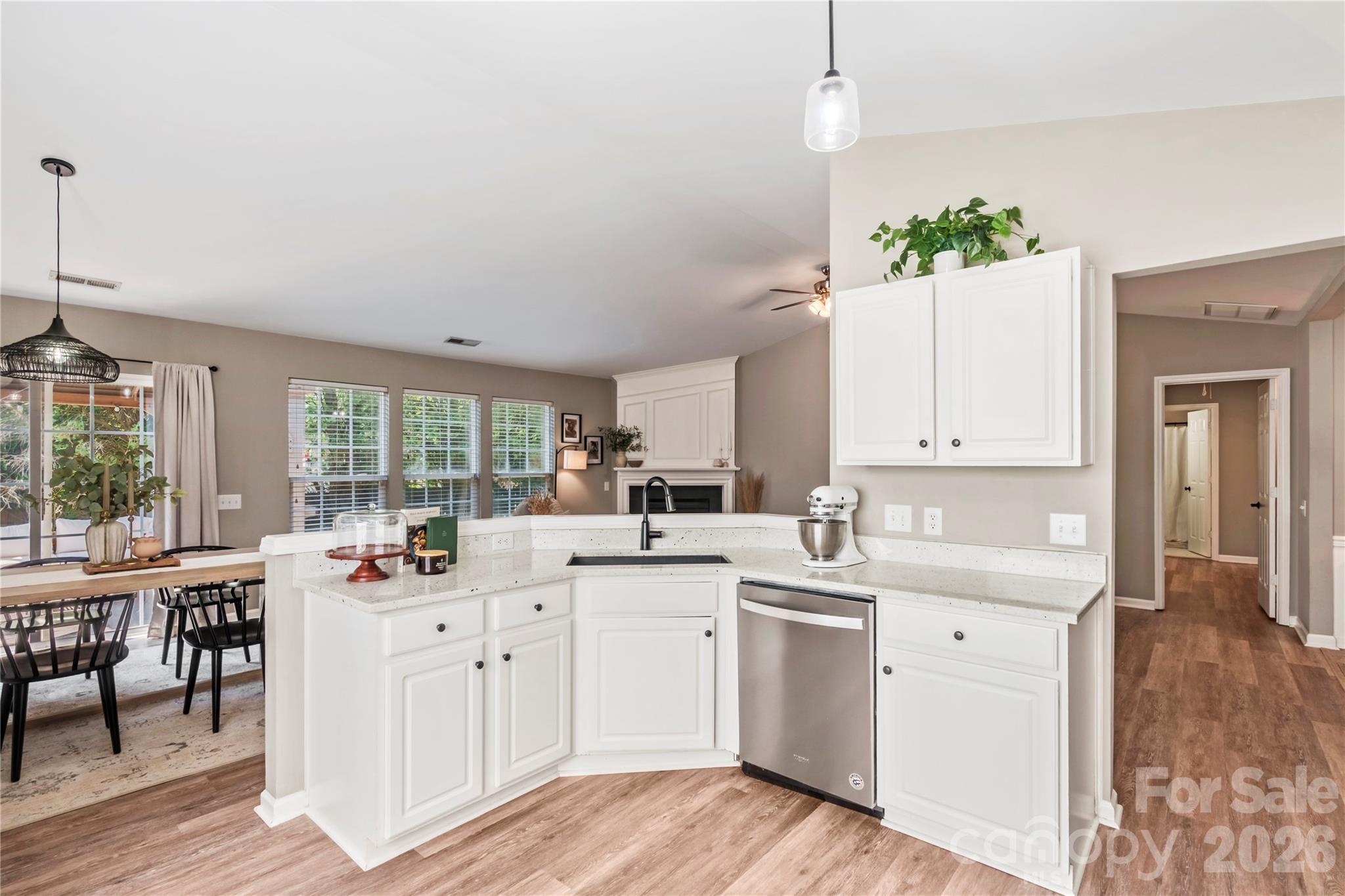9400 Shepparton Drive, Huntersville, NC - photo 8 of 45