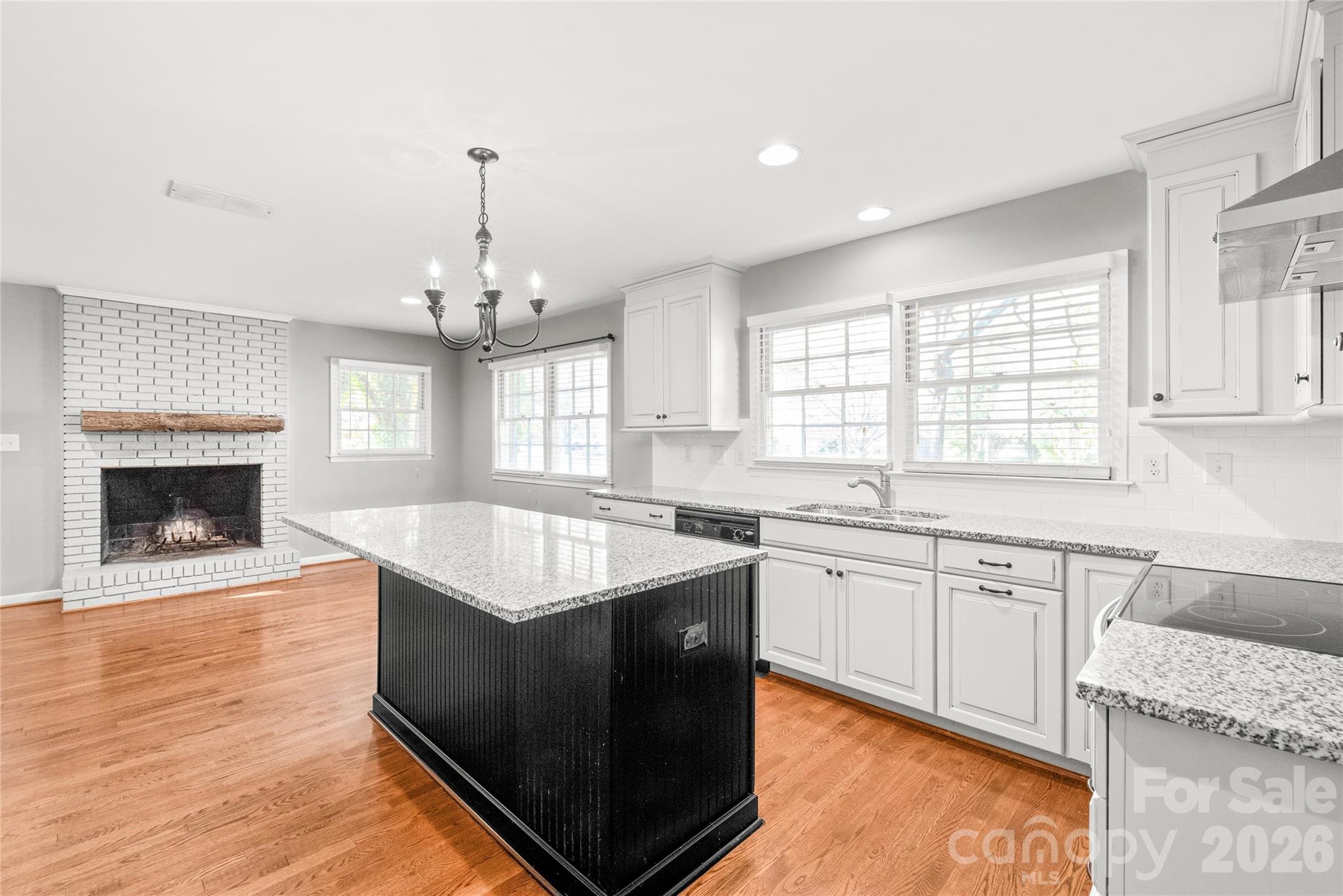 Photo 13 of 1612 Redcoat Drive, Charlotte, NC