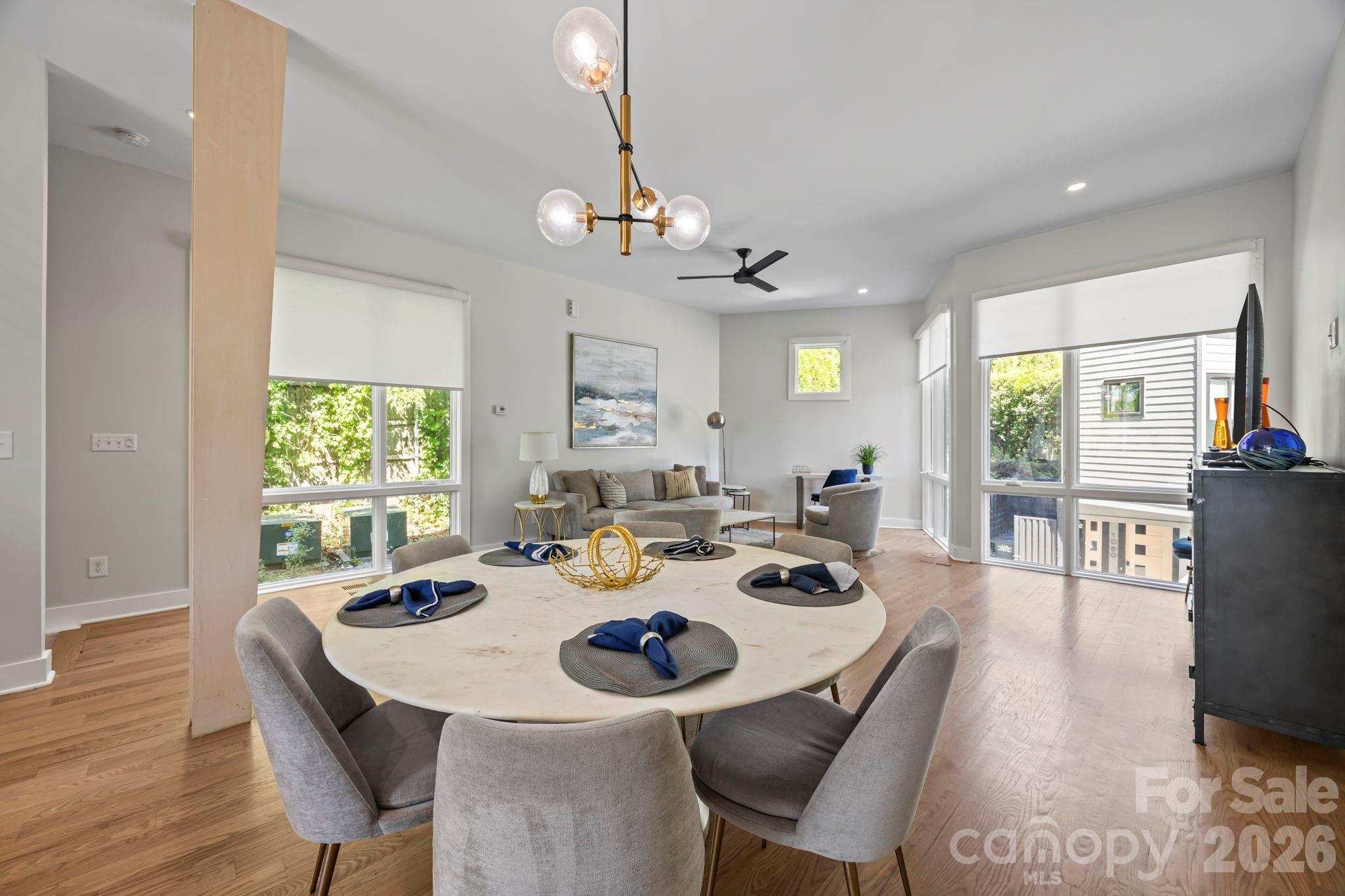 Photo 3 of 1062 Kenilworth Avenue, Charlotte, NC