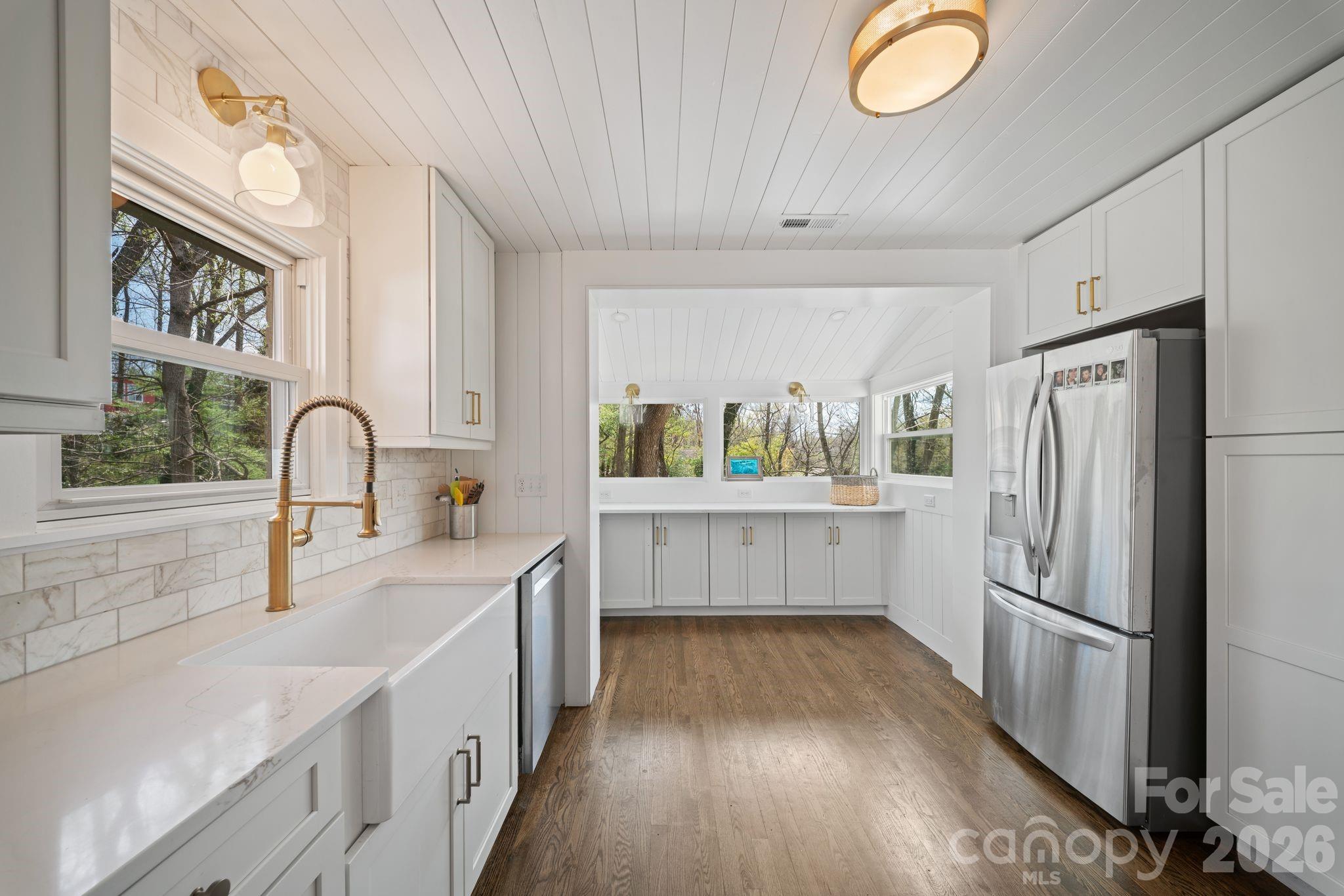 24 Dellwood Street, Asheville, NC - photo 15 of 47