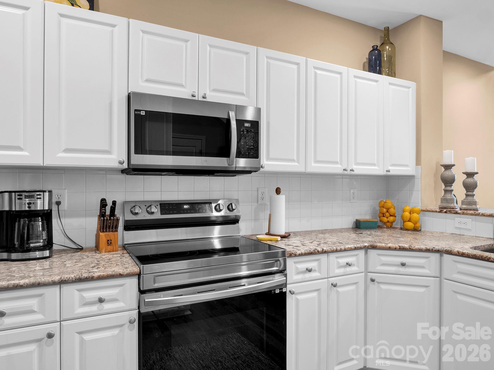 8444 Brookings Drive, Charlotte, NC - photo 7 of 43