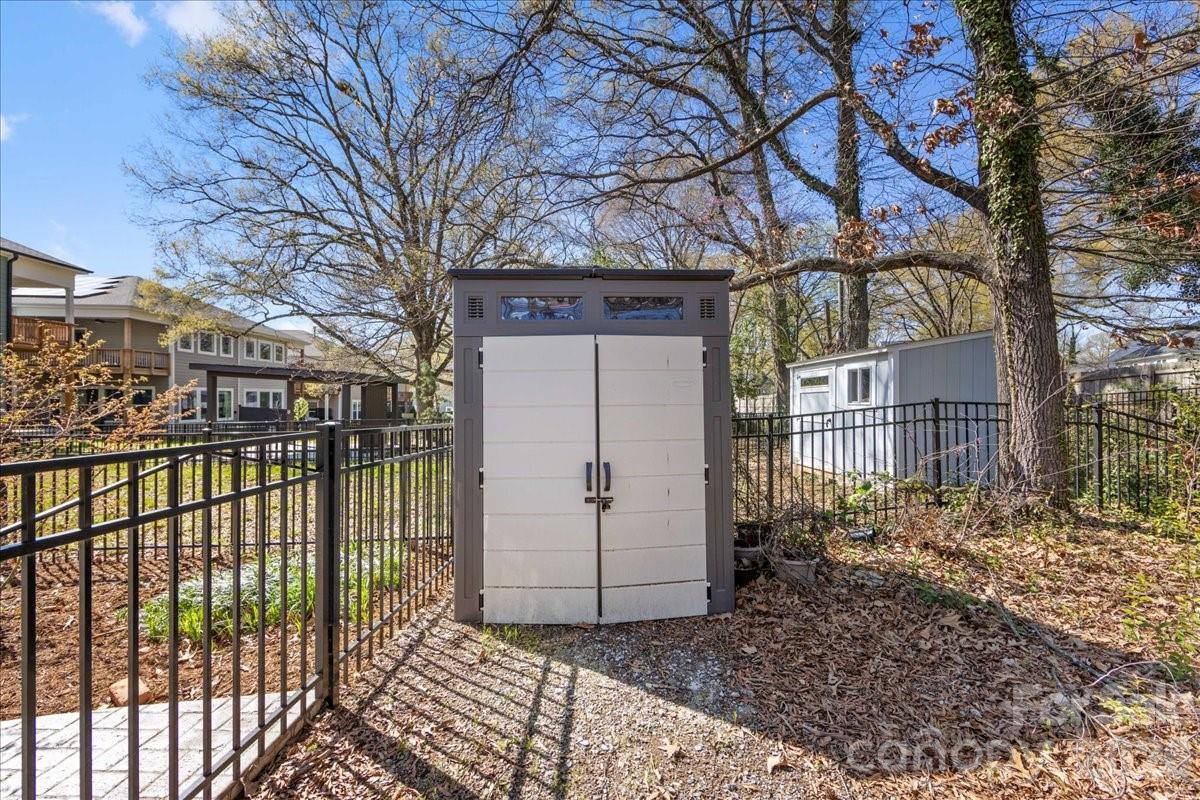 1241 Drummond Avenue, Charlotte, NC - photo 45 of 49