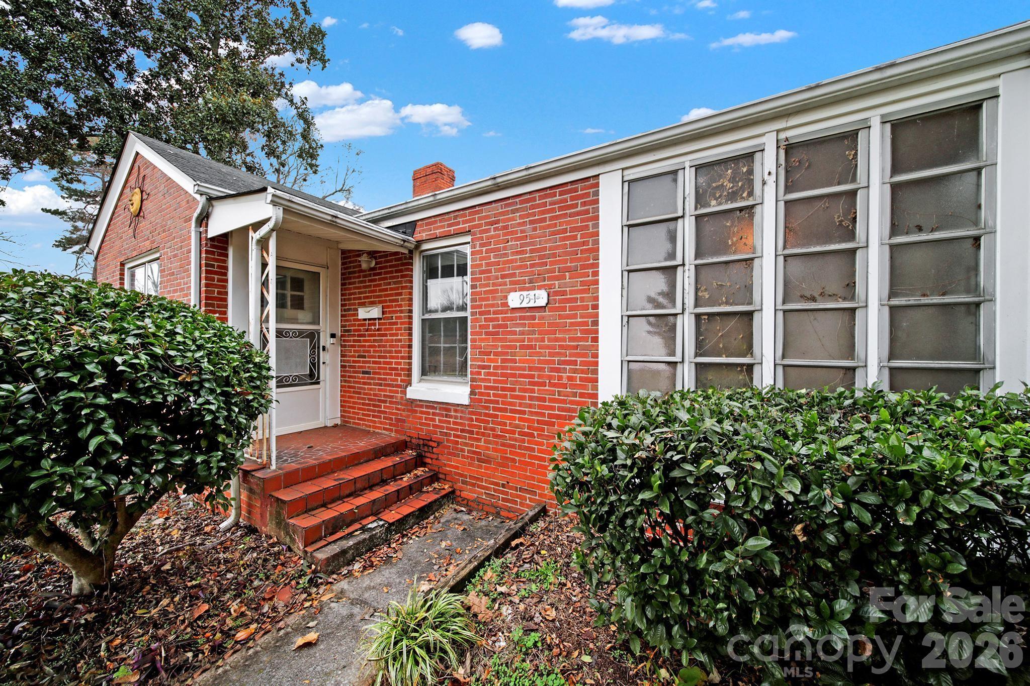 Photo 2 of 951 Cedar Street, Rock Hill, SC