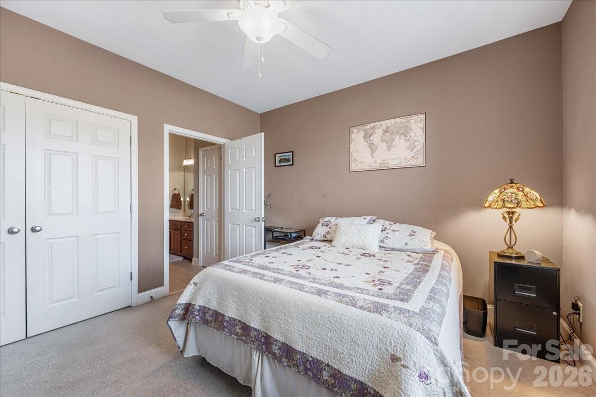 Photo 20 of 1000 E Woodlawn Road311, Charlotte, NC