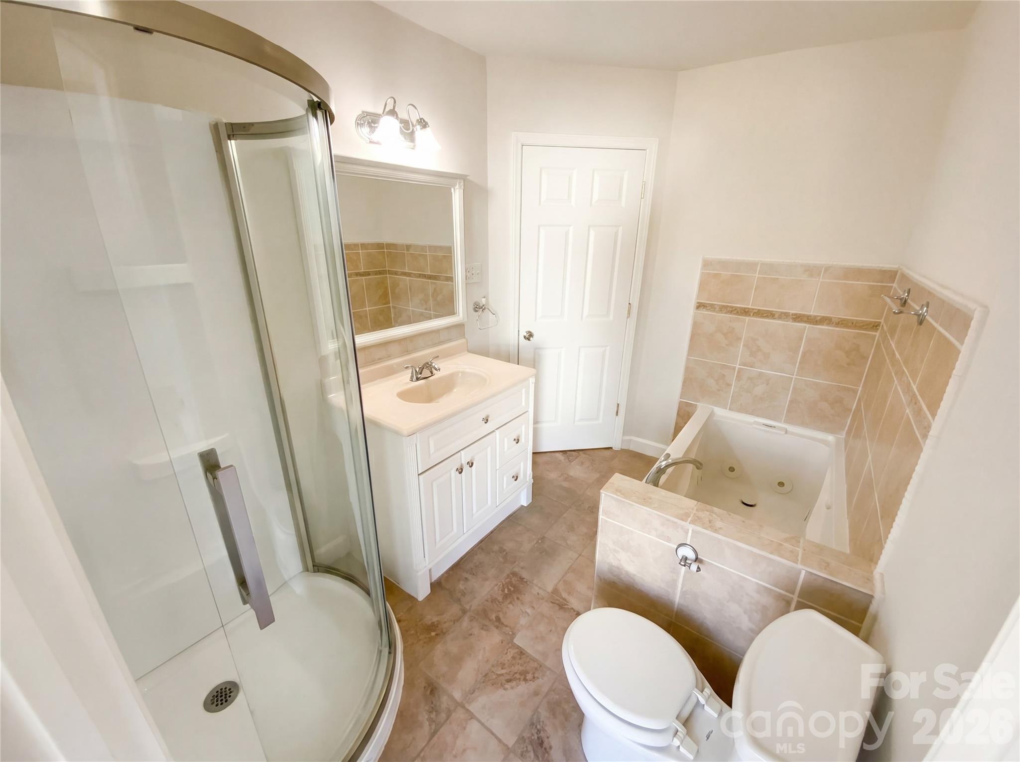 Photo 22 of 10803 Fountaingrove Drive, Charlotte, NC