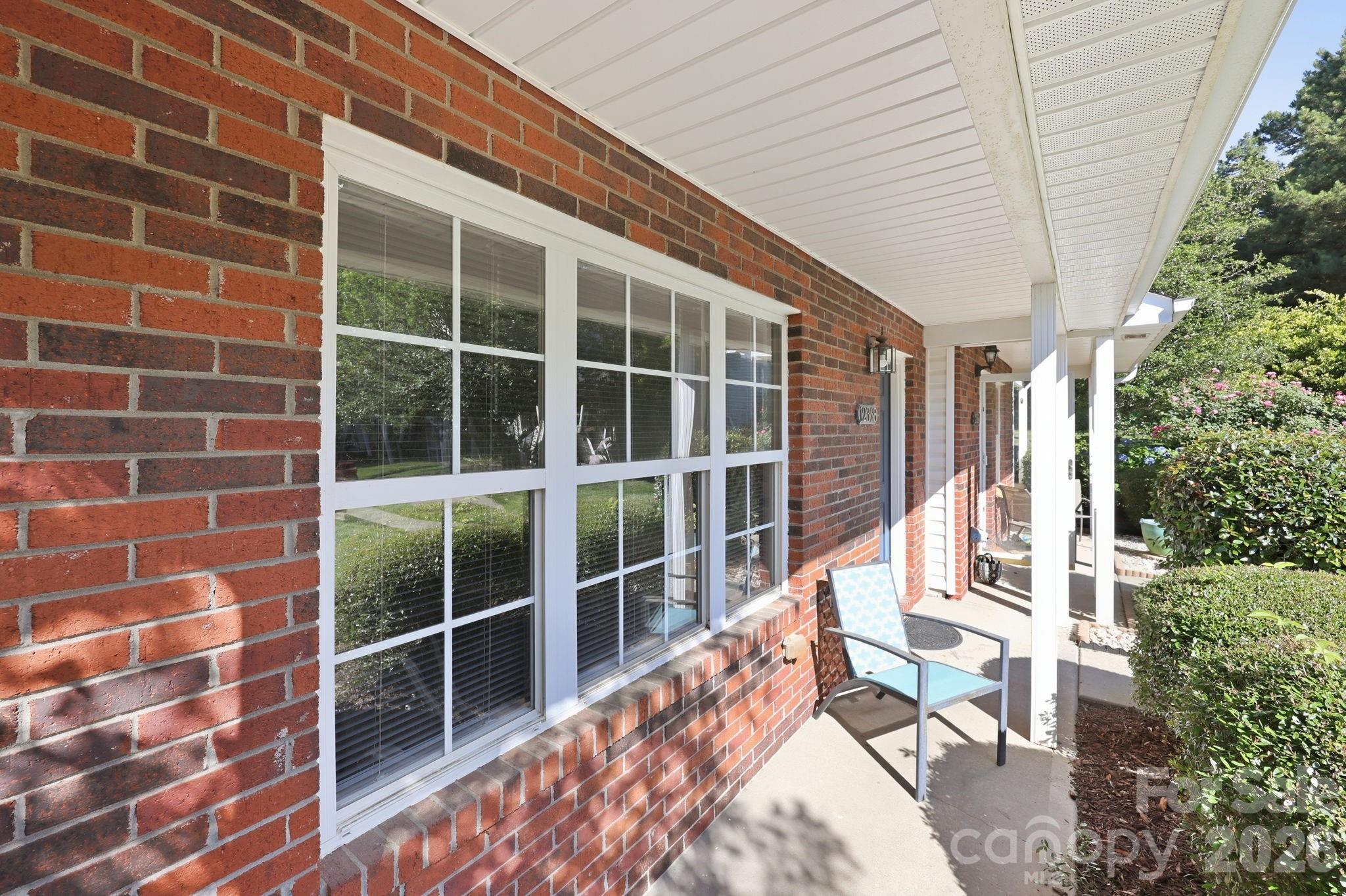 Photo 3 of 12368 Hennigan Place Lane, Charlotte, NC