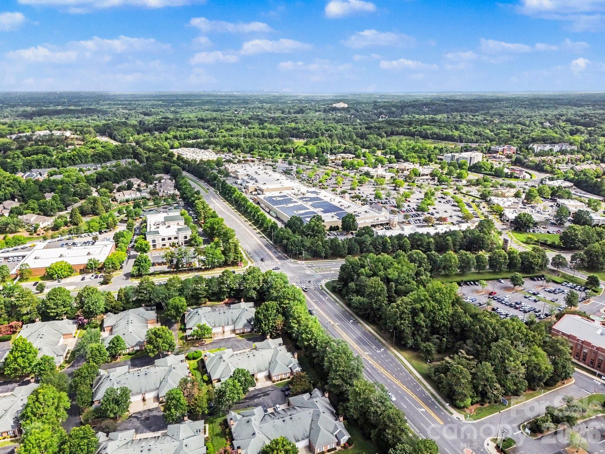 Photo 19 of 11341 Olde Turnbury Court, Charlotte, NC