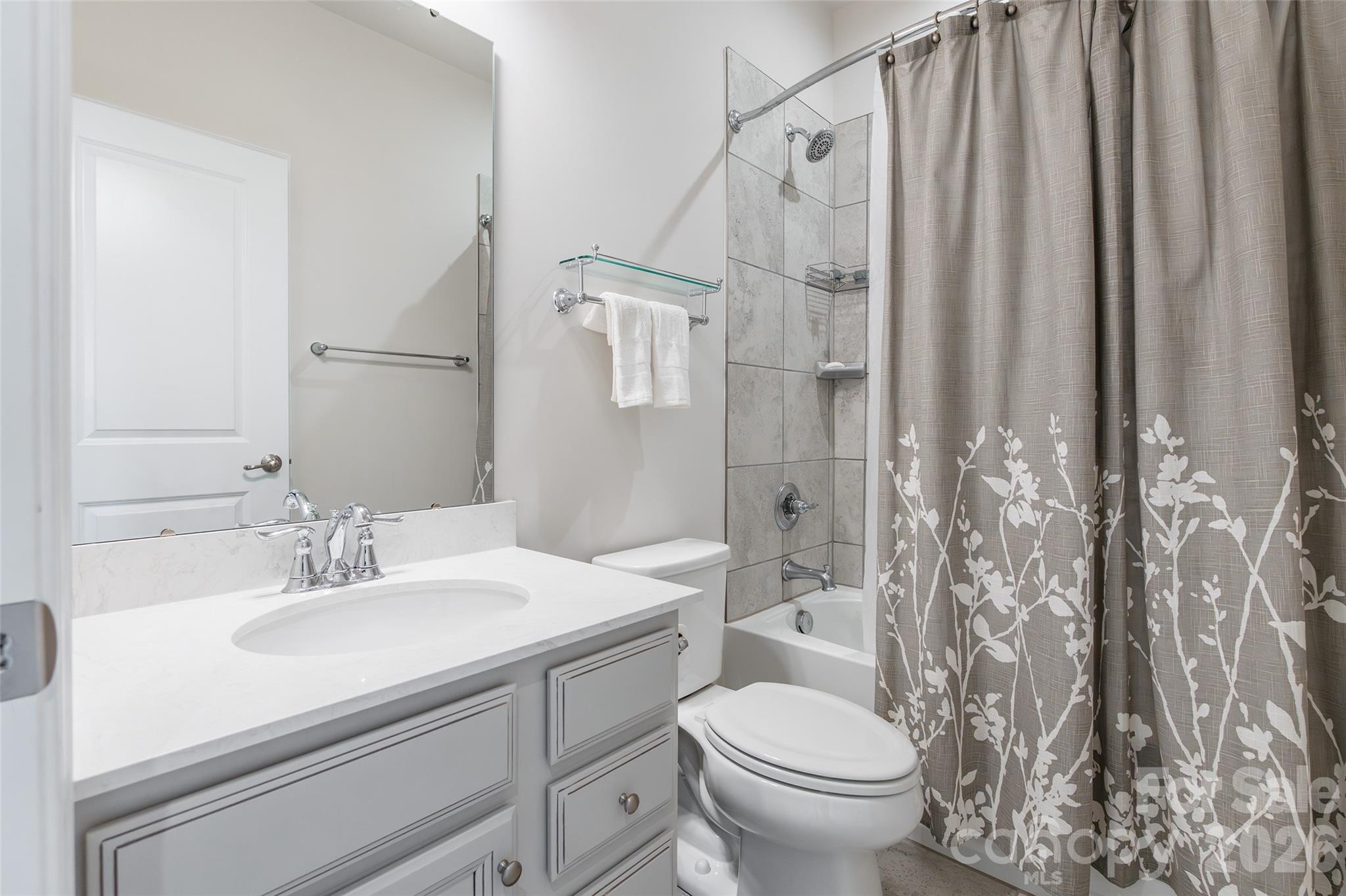 411 Lahinch Drive, Tega Cay, SC - photo 24 of 36