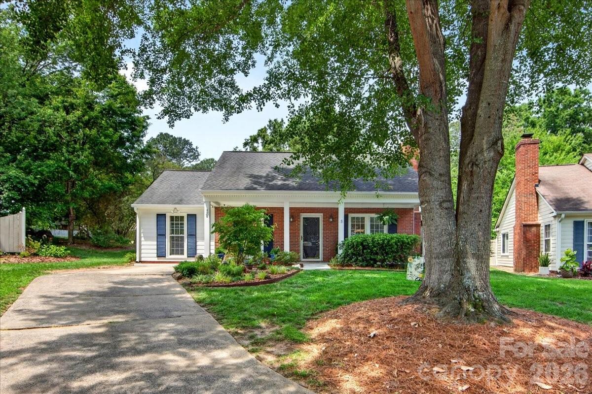 Photo 3 of 7306 Carrbridge Lane, Charlotte, NC
