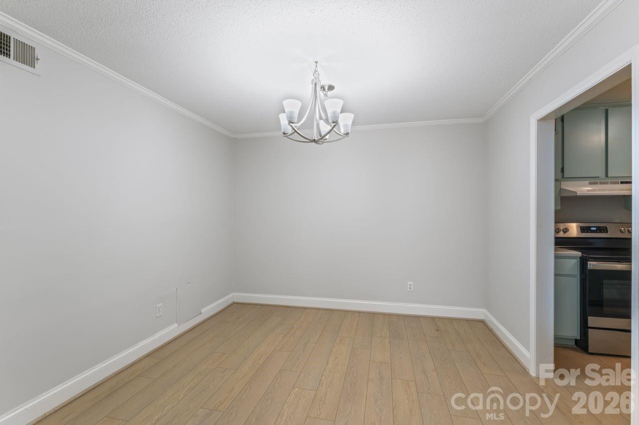 Photo 10 of 4747 Hedgemore DriveB, Charlotte, NC